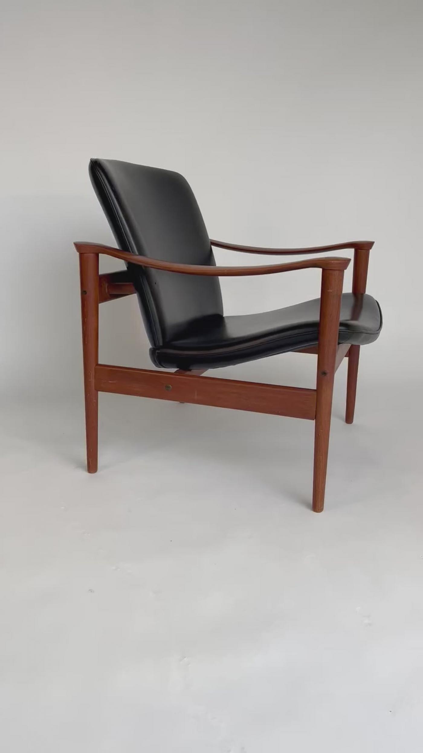 Fredrik Kayser - Fredrik Kayser Teak Lounge Chair Model 711