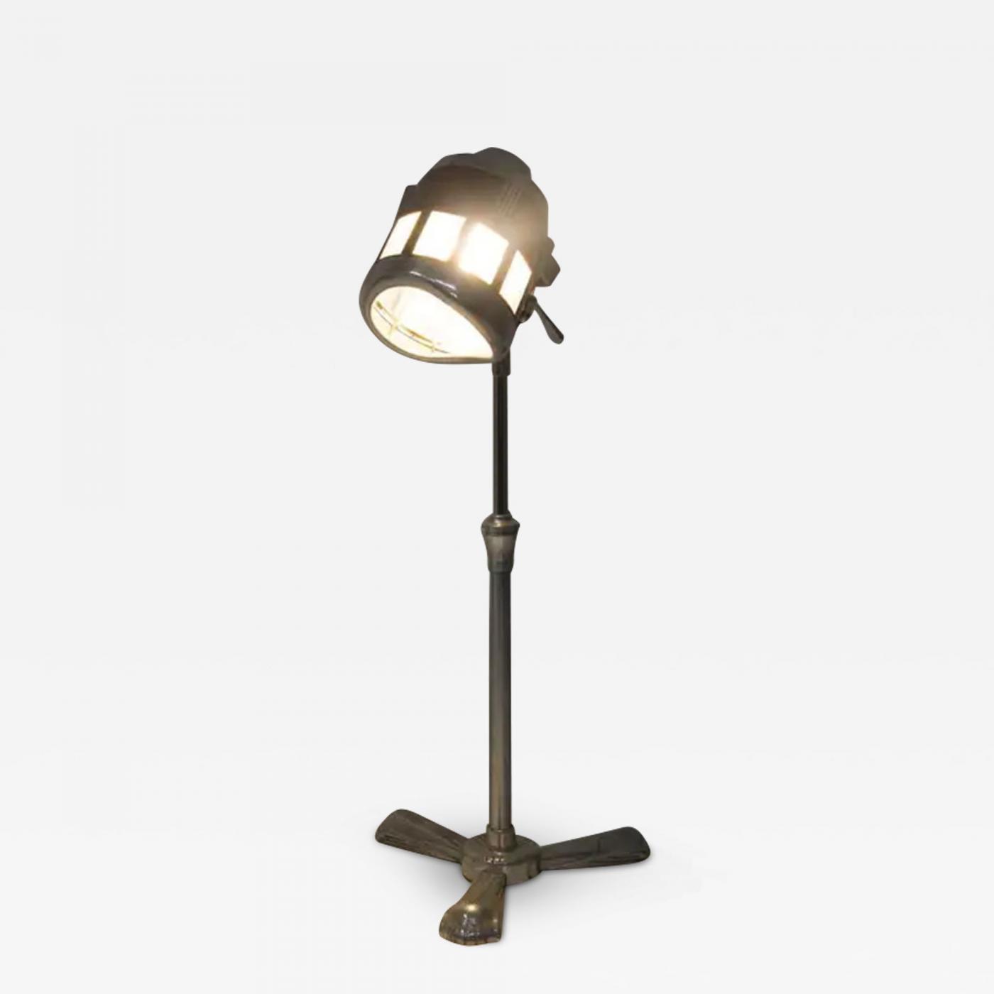 Free S, Midcentury Modified Floor-Lamp Helmet