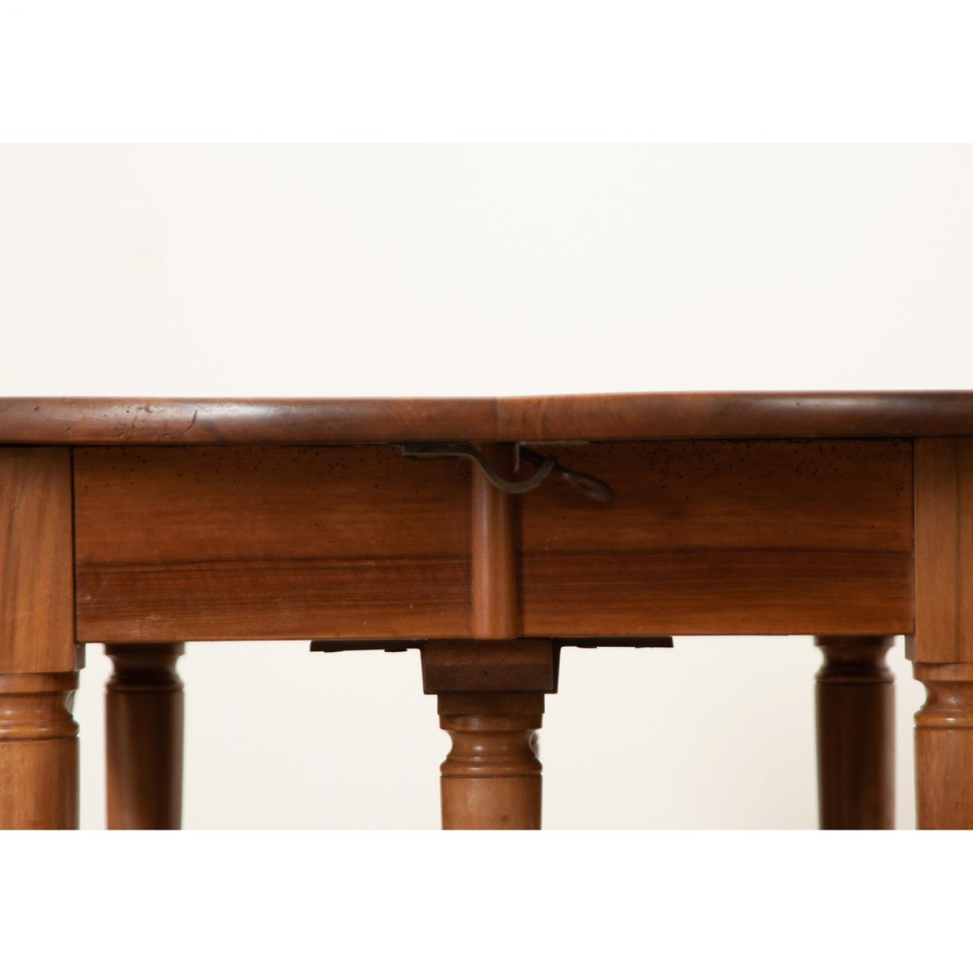French 19th Century Extending Drop Leaf Table