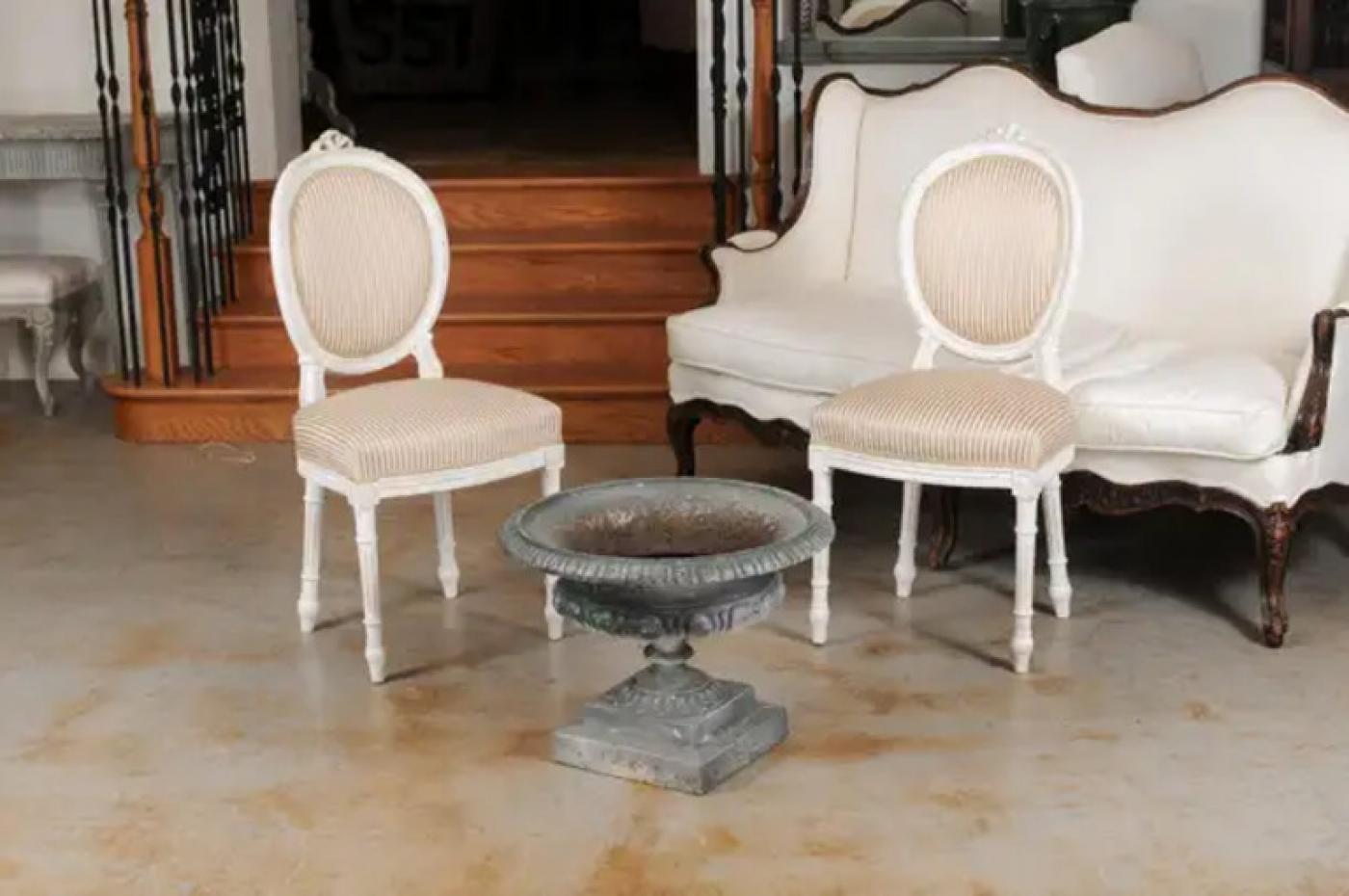 French 19th Century Iron Jardinière with Ovoid Motifs and Distressed Patina