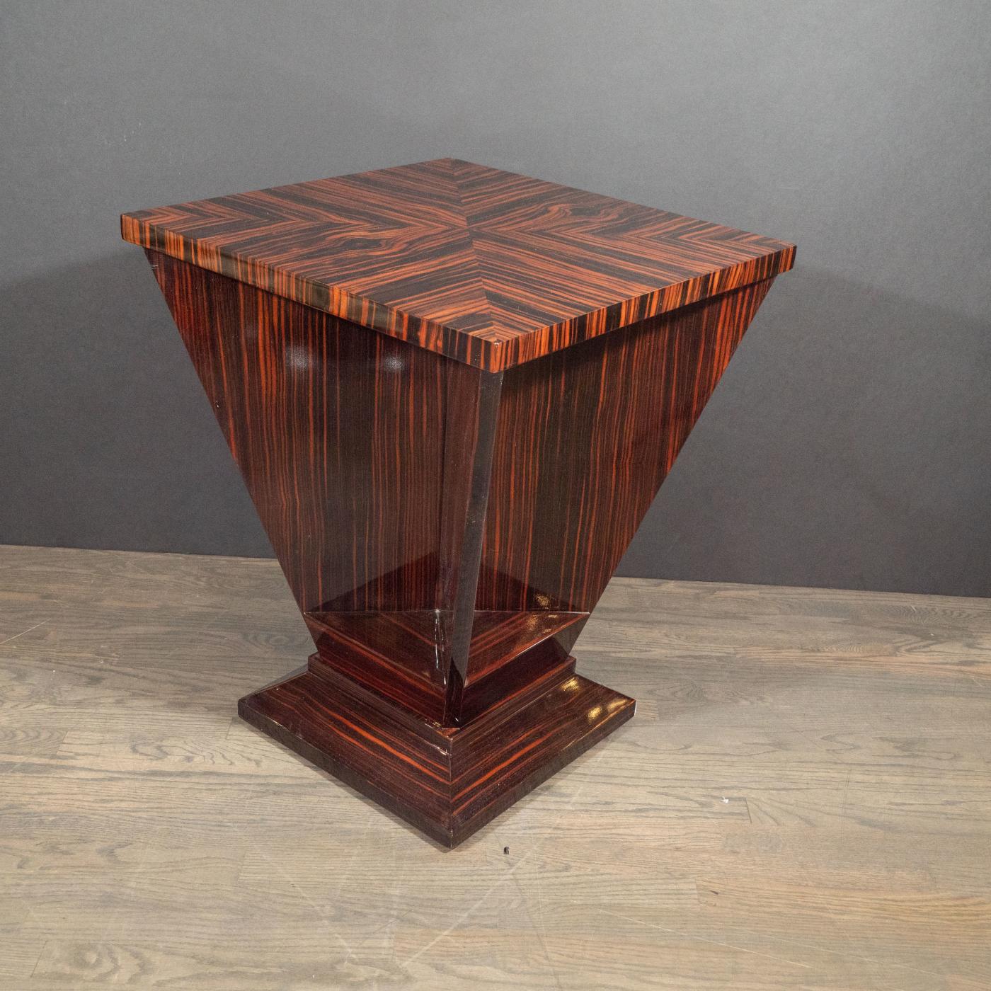 French Art Deco Cubist Occasional Table in Bookmatched Macassar