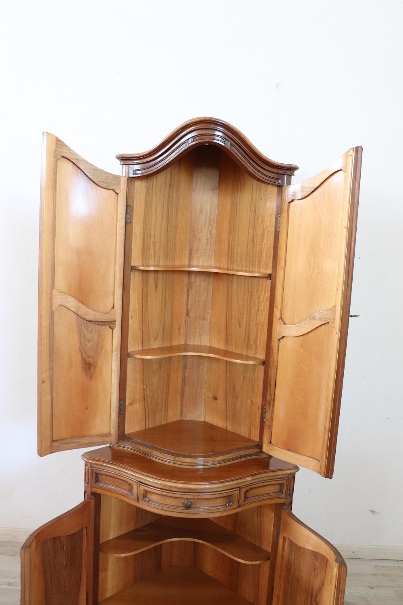 French Provincial Style Corner Cupboard or Corner Cabinet in Walnut Wood