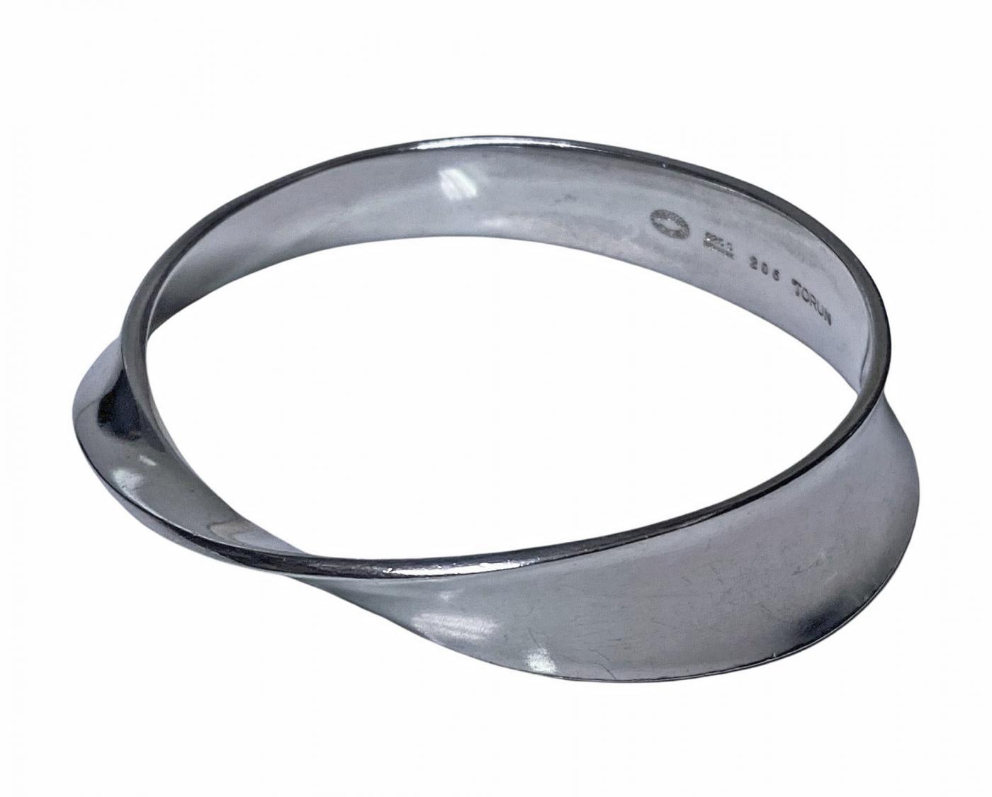 Georg Jensen - Georg Jensen Torun Bulow-Hube Sterling Mobius Bangle Denmark