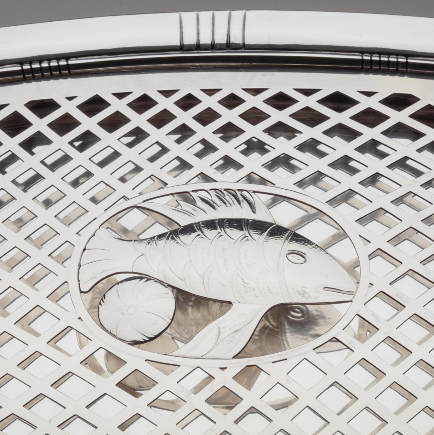 Georg Jensen - Monumental Georg Jensen Covered Fish Dish 335C