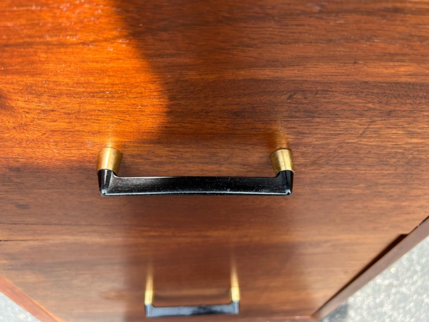 George Nakashima - MID CENTURY NAKASHIMA STYLE DESK