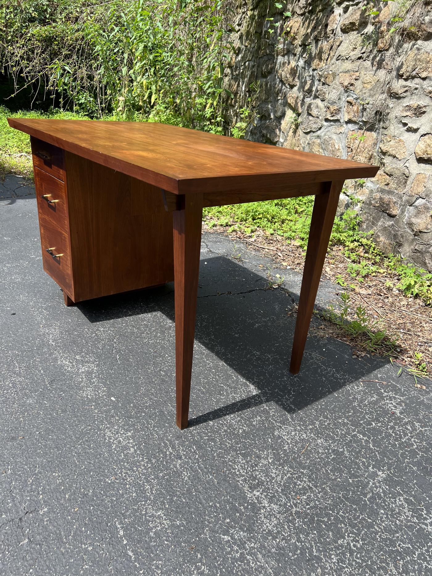 George Nakashima - MID CENTURY NAKASHIMA STYLE DESK