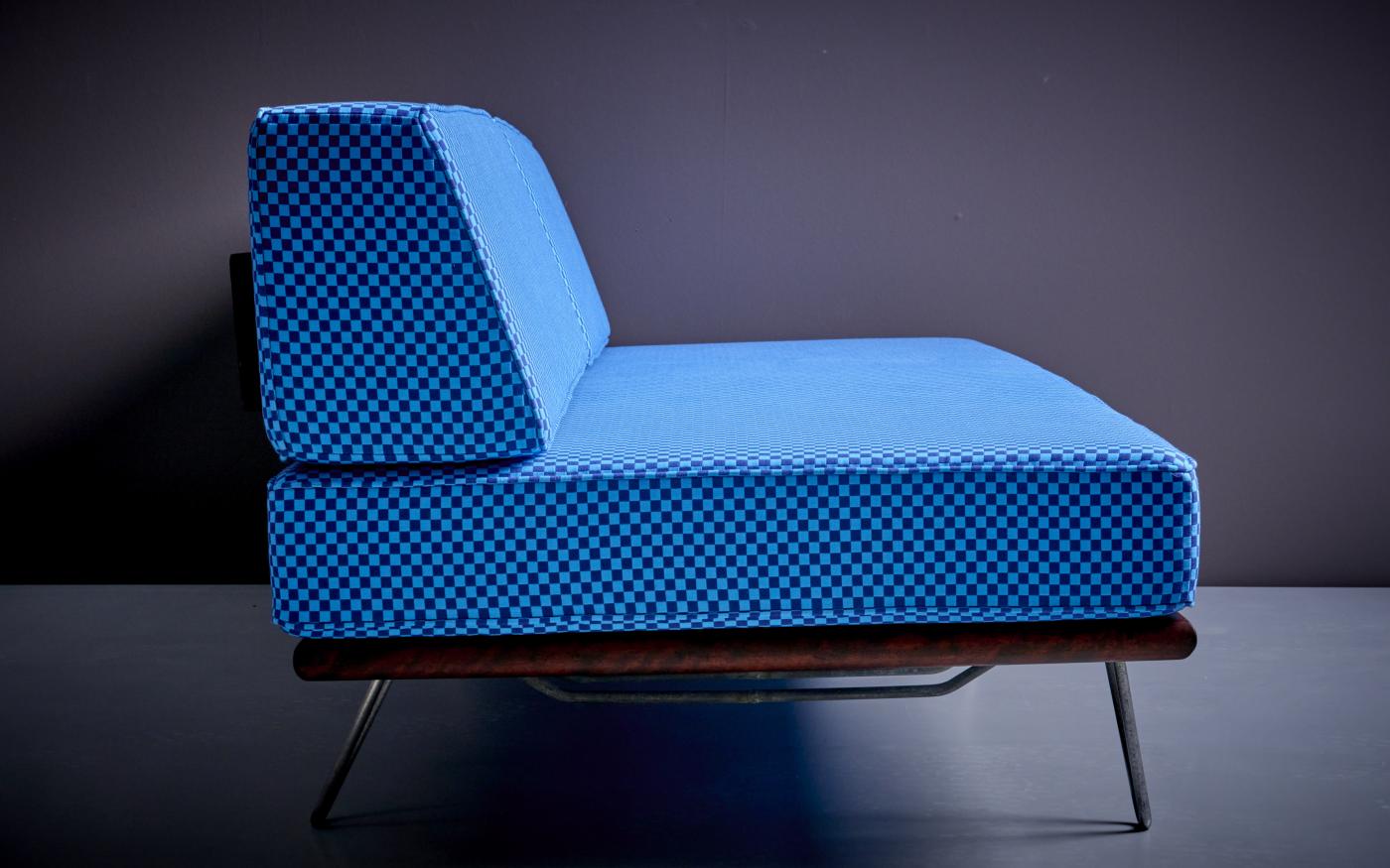 George Nelson - George Nelson Daybed Sofa in Blue Checker Reupholstery ...