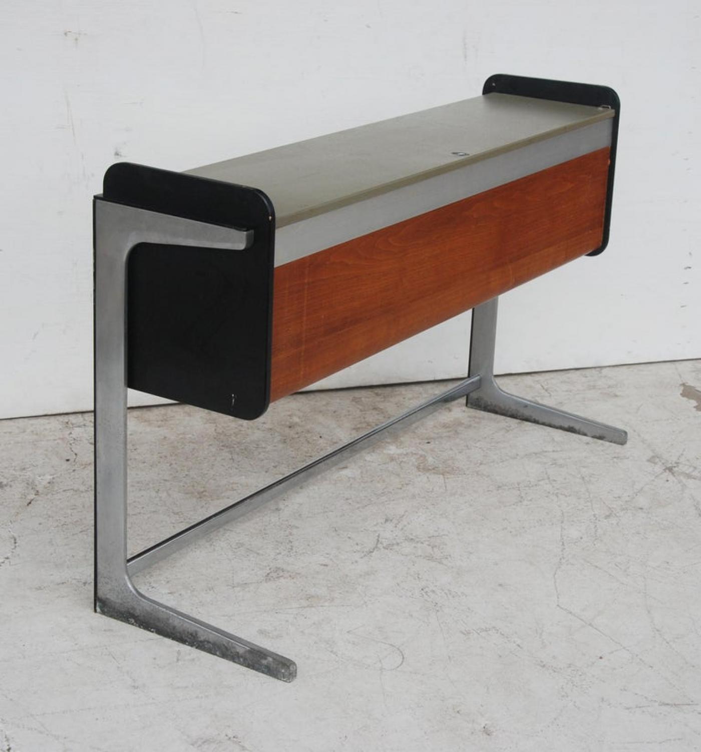 George Nelson - Herman Miller George Nelson Action Office Series Desk