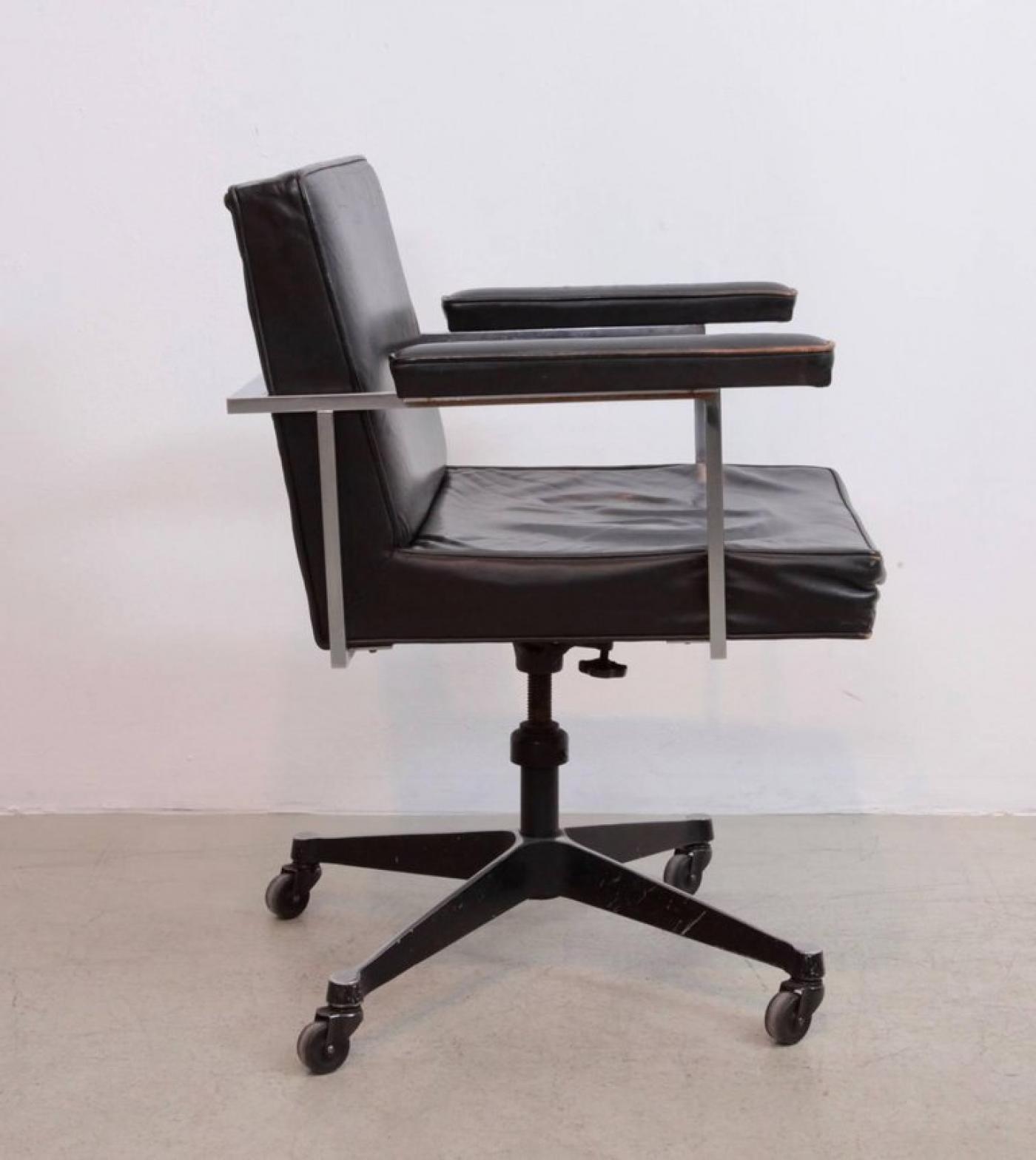 George Nelson - Rare Desk Chair No. 5770 by George Nelson for Herman ...