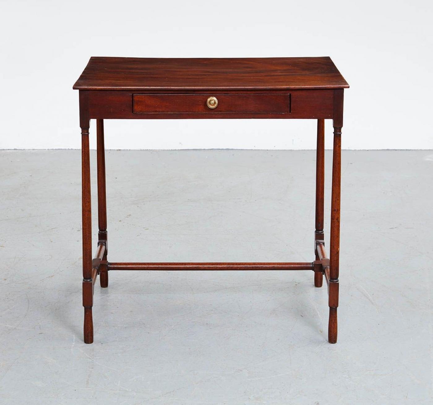 Georgian Mahogany Spider Leg Table