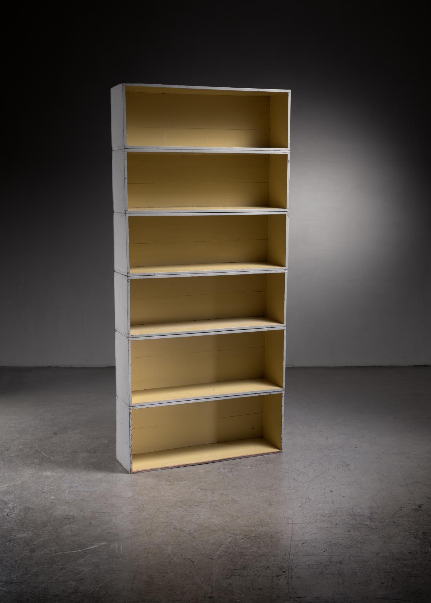 Gerrit Rietveld - Modular minimalist wood storage system