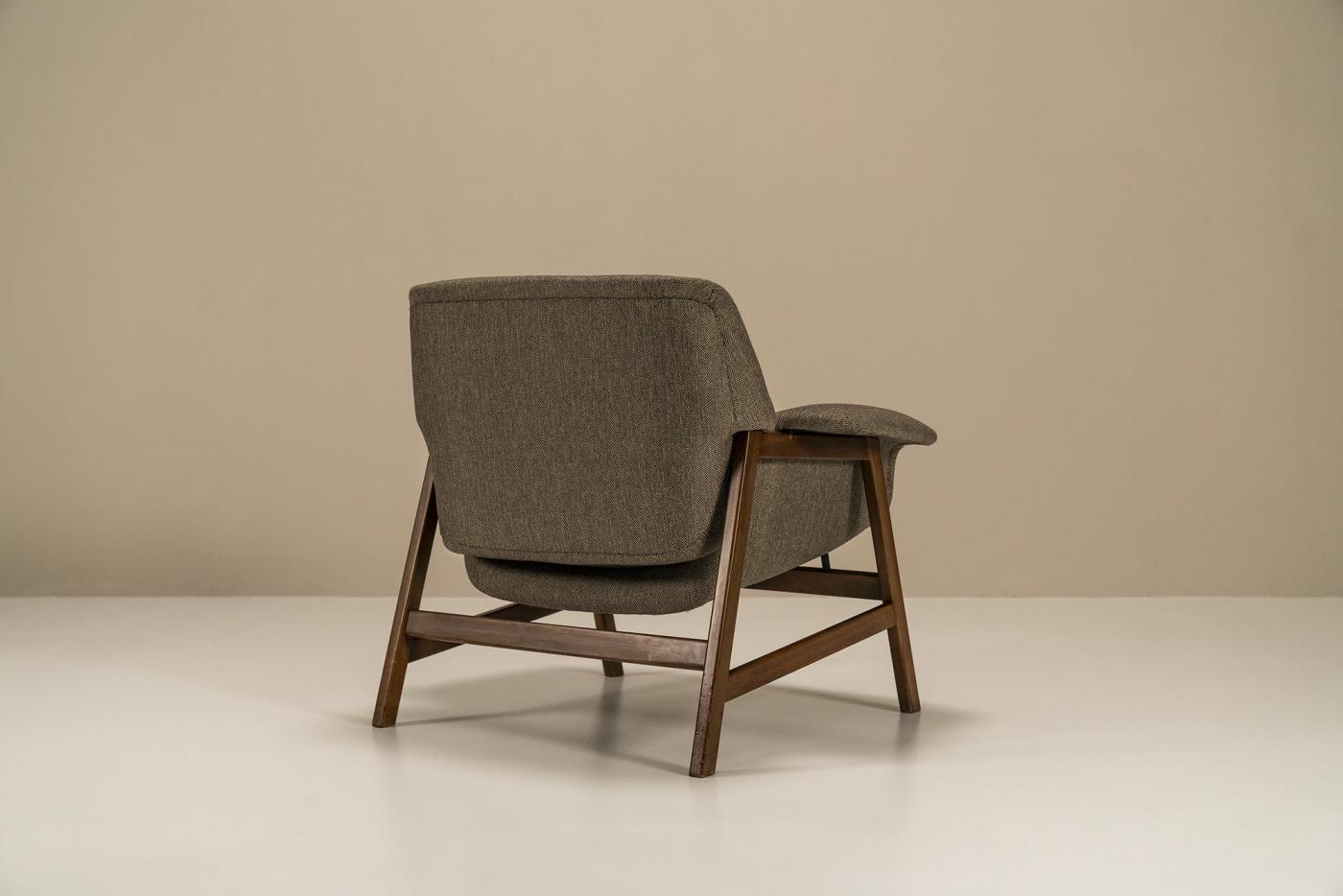 Gianfranco Frattini - Lounge Chair Model 849 By Gianfranco Frattini For ...