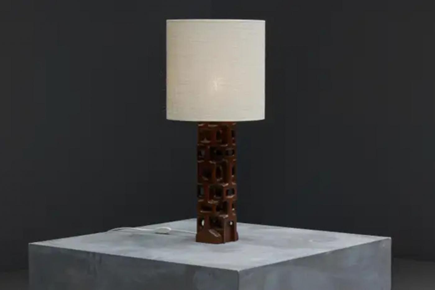 Gianni Pinna - Sculpted Table Lamp by Gianni Pinna, Italy, 1970s