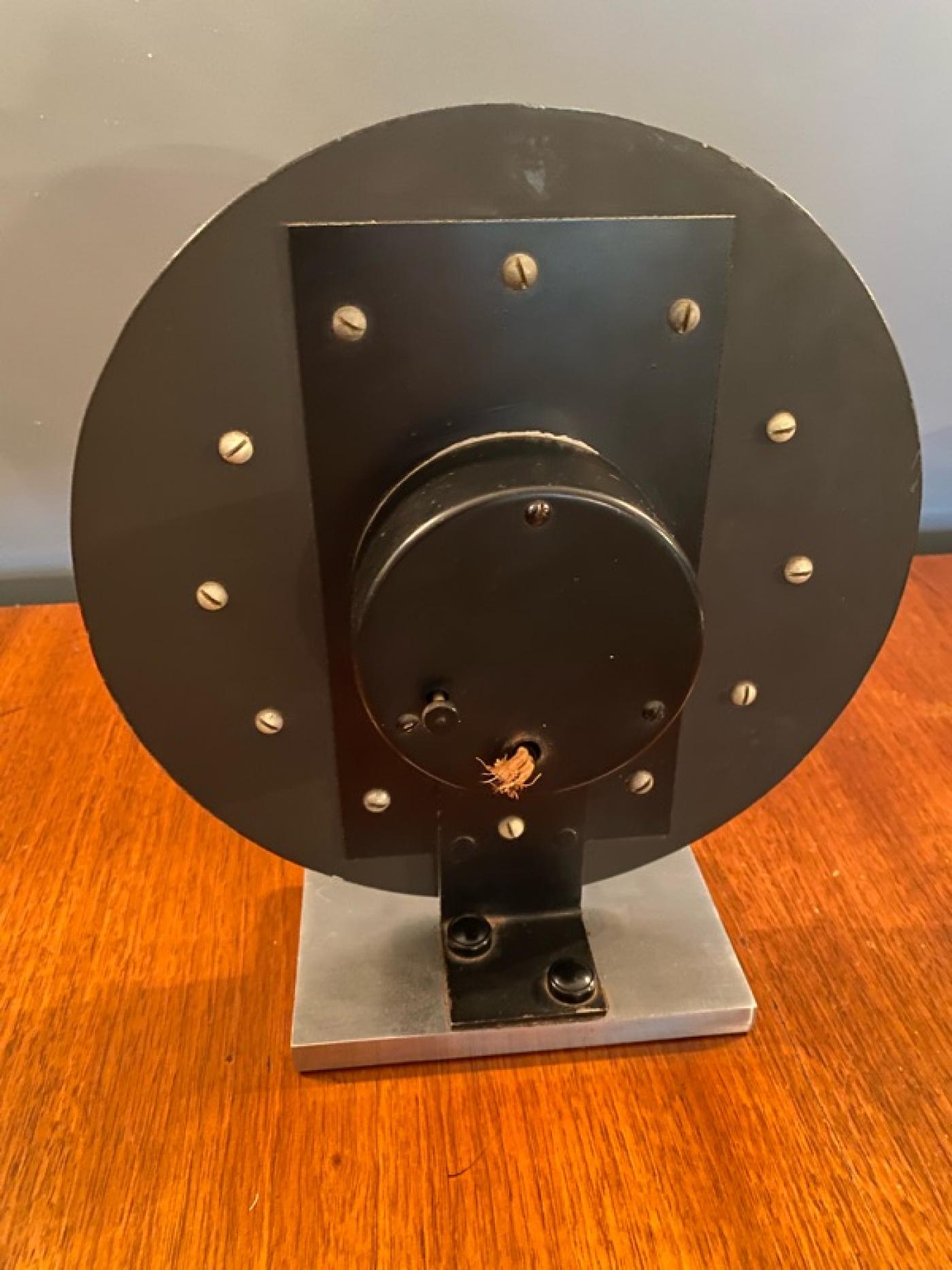 Gilbert Rohde - LARGE RARE GREY MIRRORED MODERNIST CLOCK BY GILBERT ROHDE