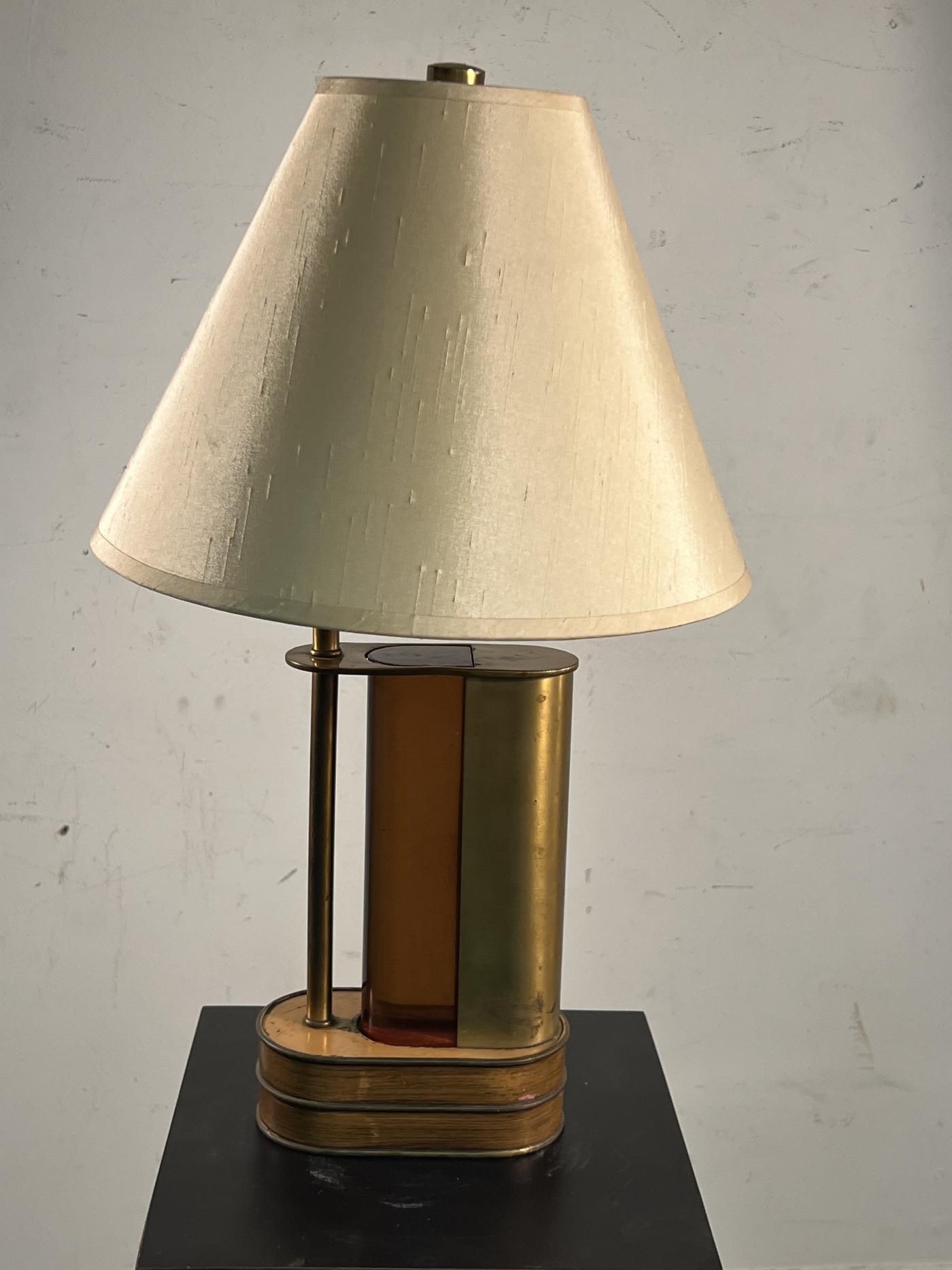 Gilbert Rohde - MODERNIST BAKELITE AND BRASS ART DECO LAMP