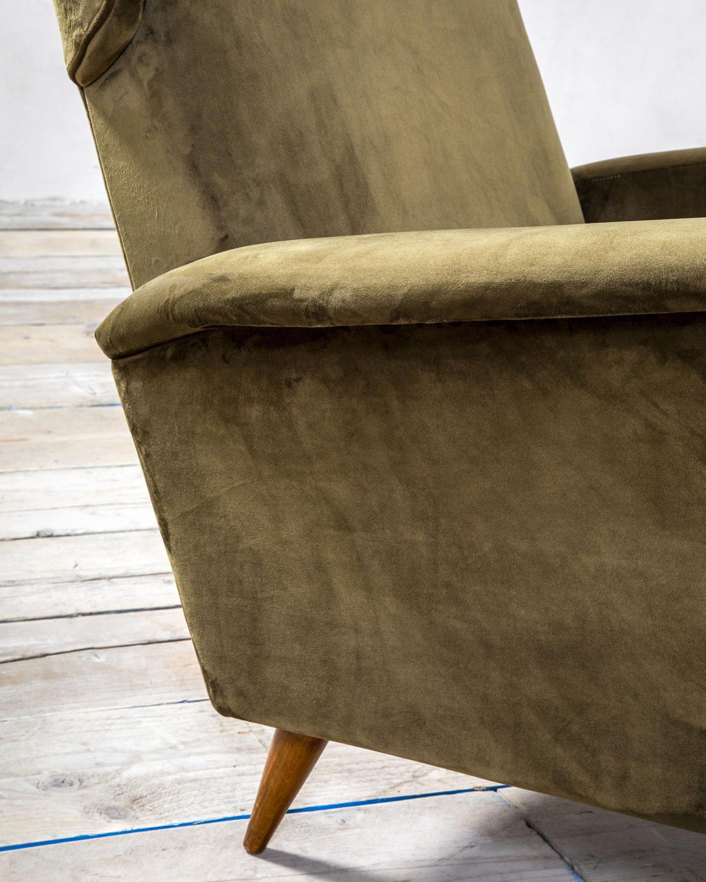 Gio Ponti - Gio Ponti Cassina Pair of Armchairs for Hotel Royal in ...