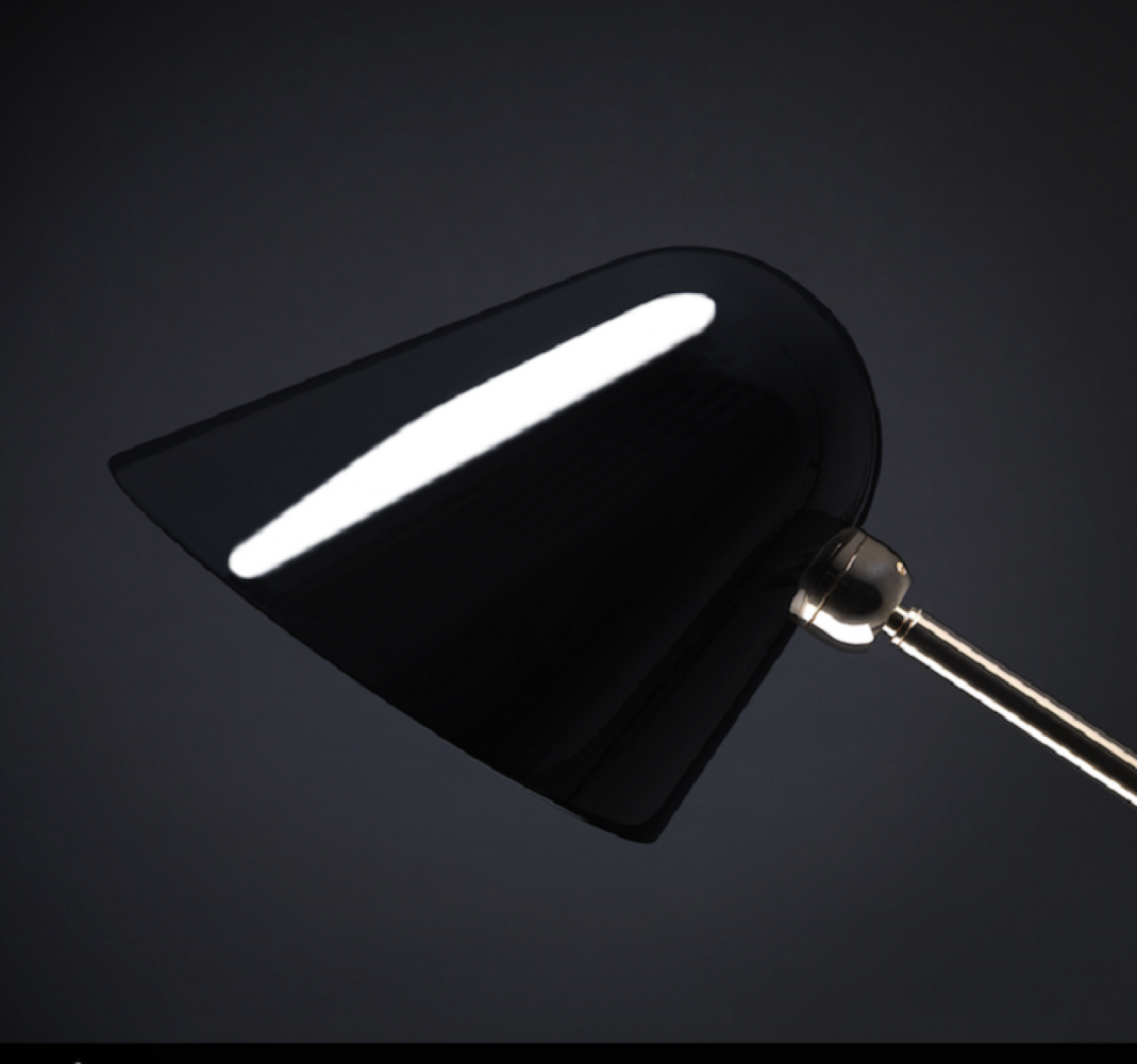 Giulia and Guido Guarnieri - Beghina Tavolo by Giulia and Guido ...