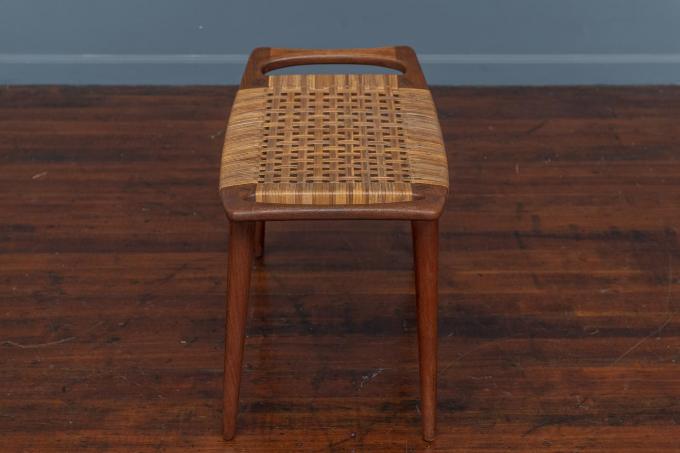 Hans Wegner - Hans Wegner Stool or Bench for Johannes Hansen Model JH539