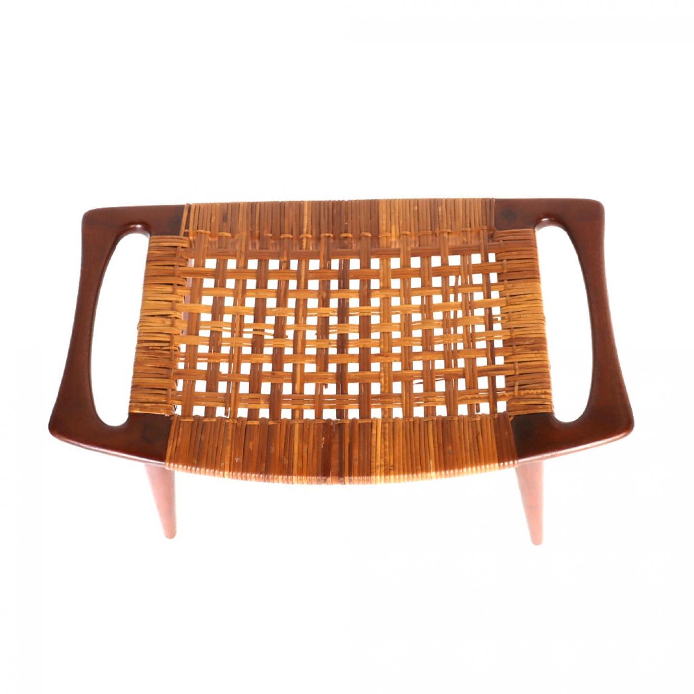 Hans Wegner - Rare Hans J. Wegner Stool, model JH 539