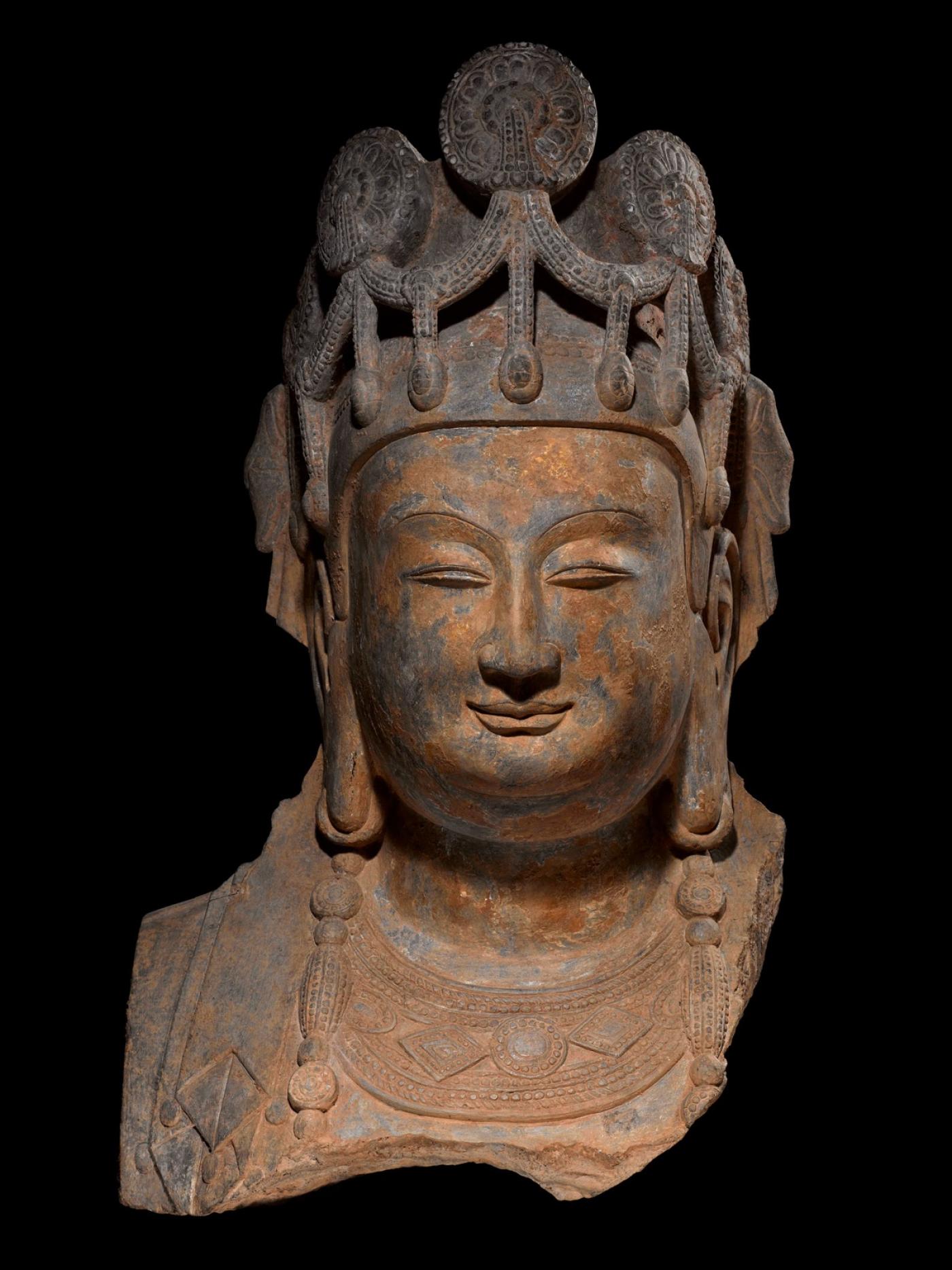Head and Torso of Bodhisattva, Northern Qi / Sui Dynasty