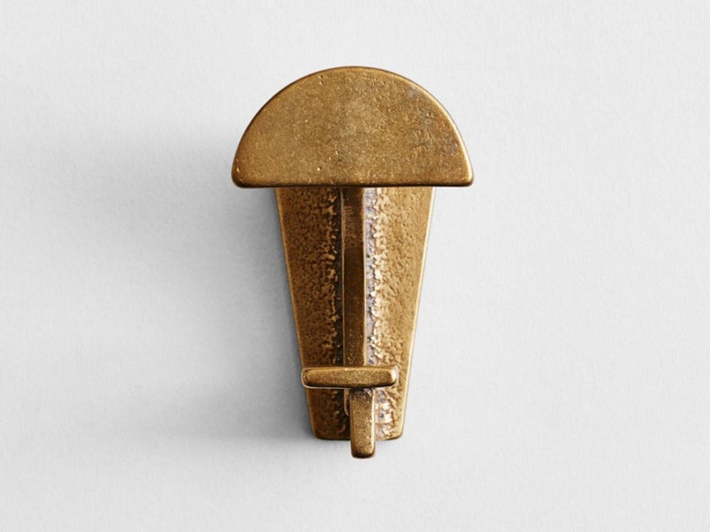 Studio Henry Wilson - Contemporary Hook by Henry Wilson