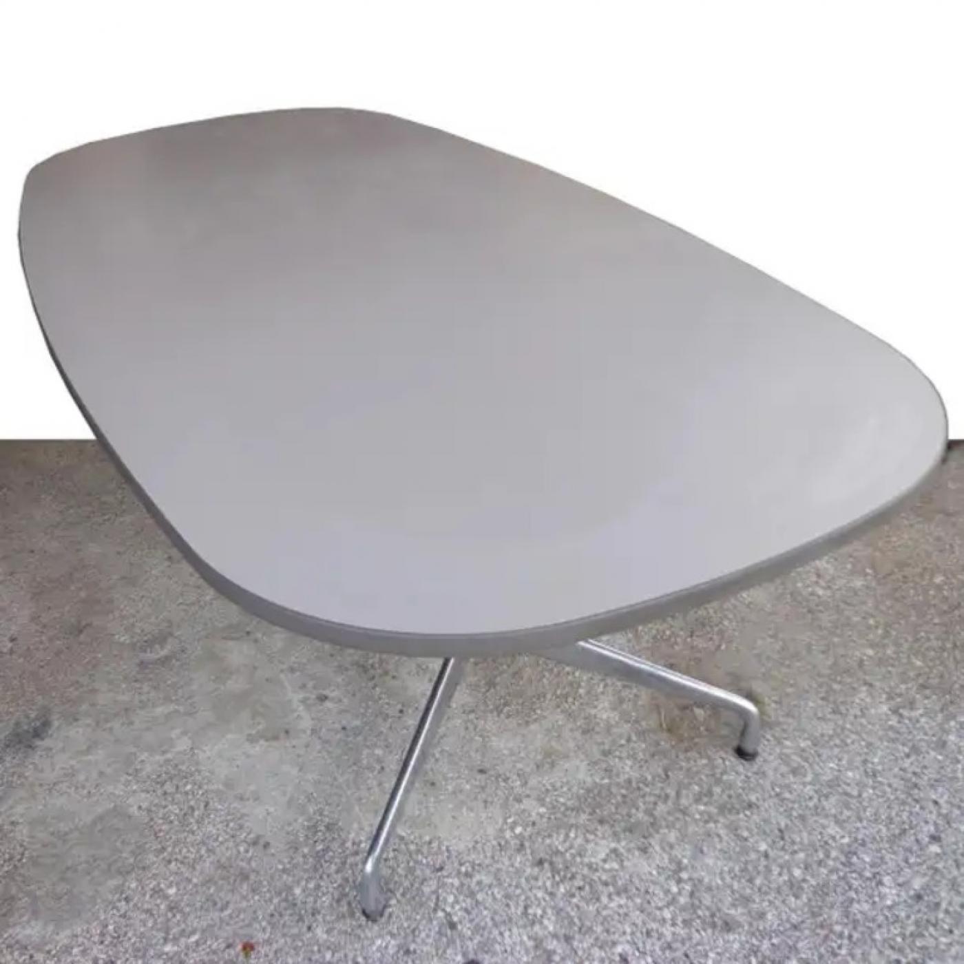Herman Miller - 7 ft. Vintage Herman Miller Eames Racetrack Light Grey ...