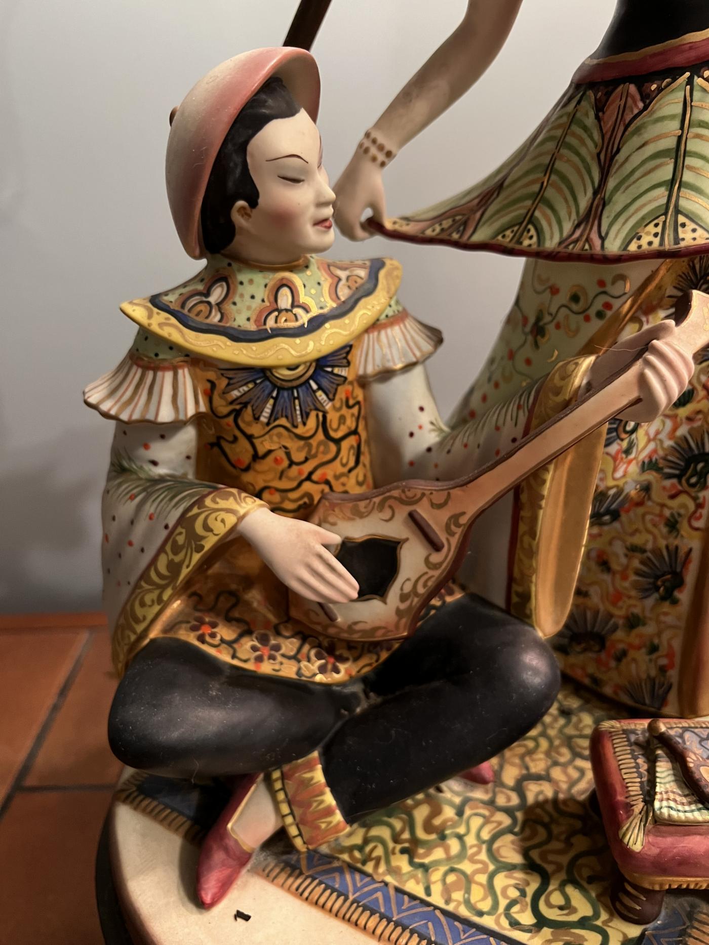 ITALIAN CHINESE DANCER AND MANDOLIN PLAYING MAN CERAMIC LAMP