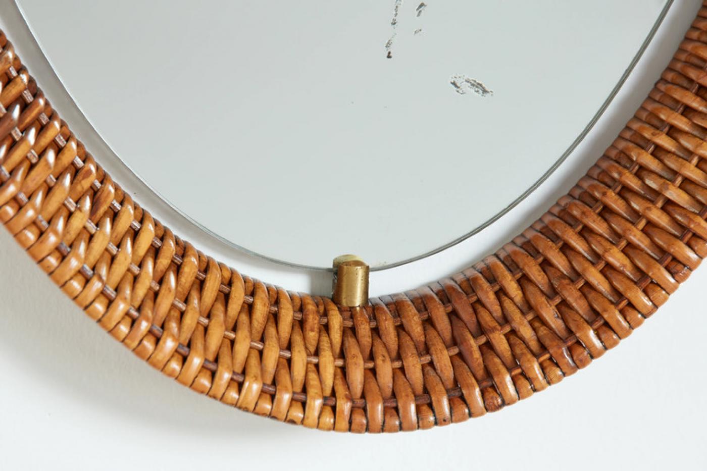 ITALIAN OVAL WICKER MIRROR