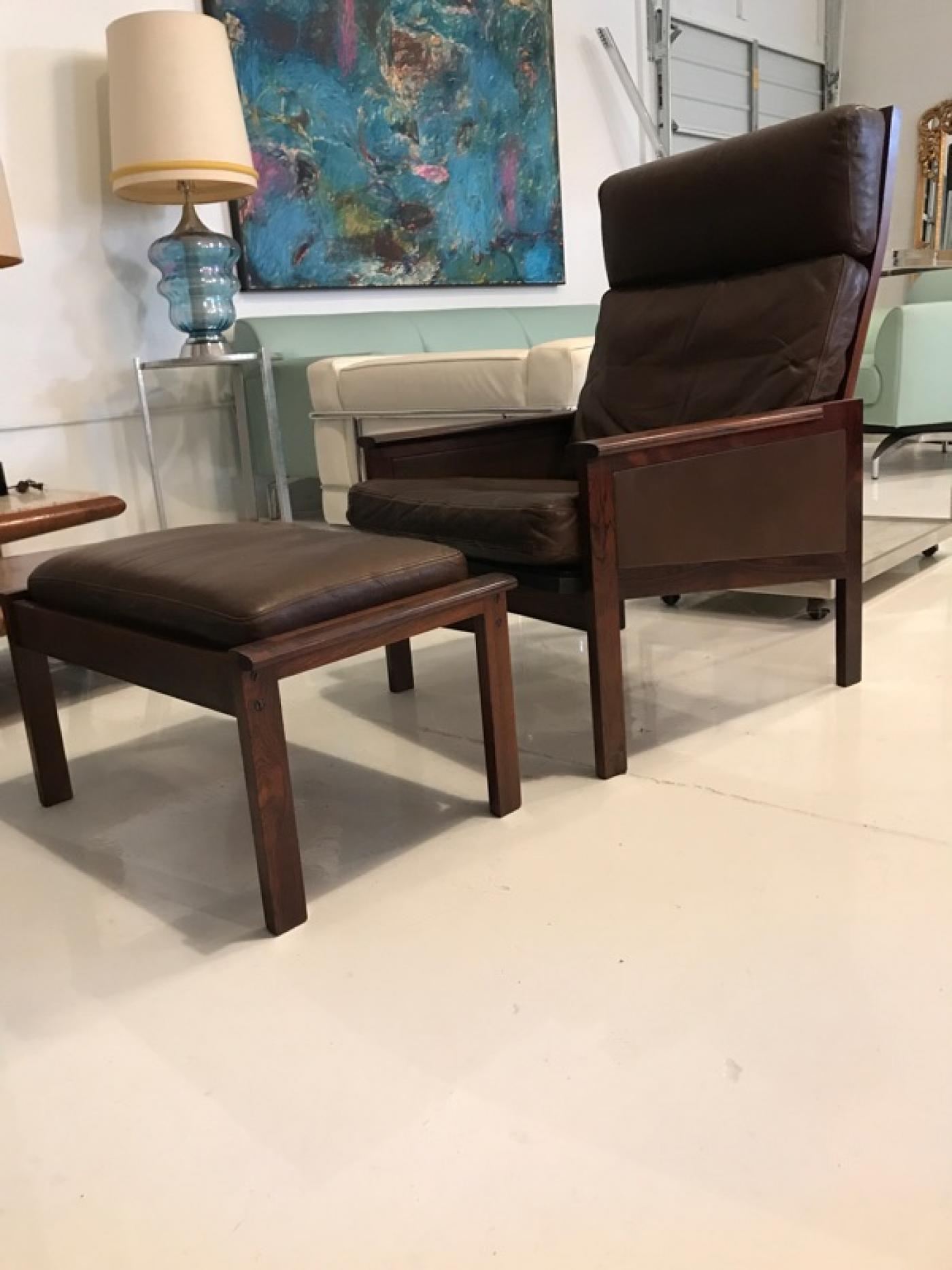 Illum Wikkelsø - Illum Wikkelso lounge chair and ottoman
