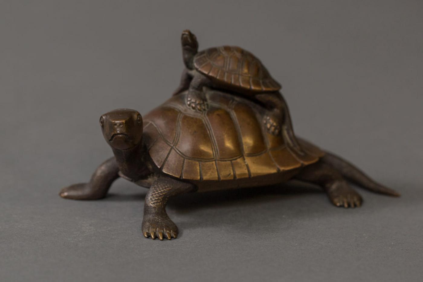 Japanese Antique Bronze Sculpture of Turtles