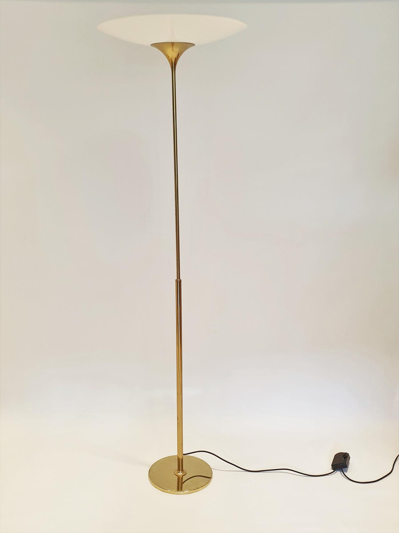 Jean Perzel - Mid Century Modern Floor lamp by Atelier Jean Perzel.