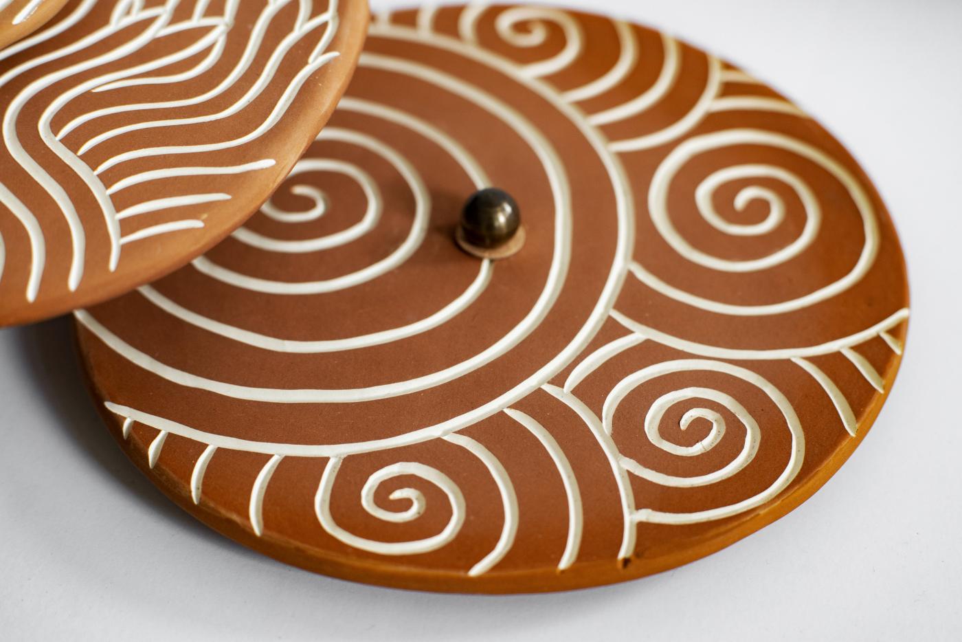 Jennifer Nocon - CERAMIC SCONCES BY JENNIFER NOCON