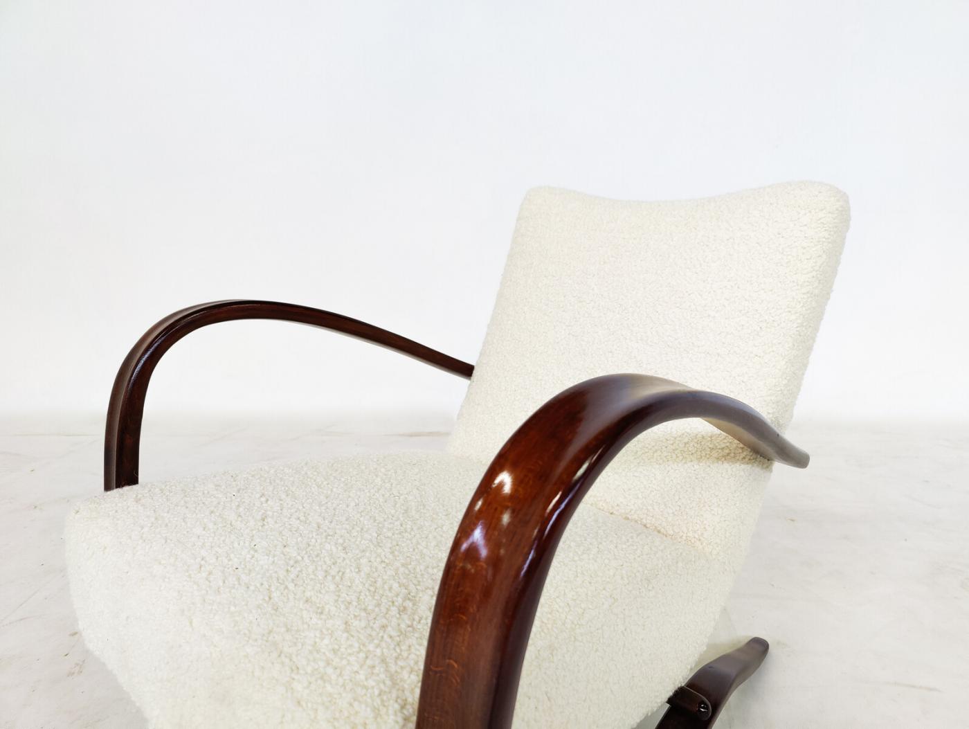 Jindrich Halabala - Pair of "H269" Bentwood Armchairs by Jindrich Halabala