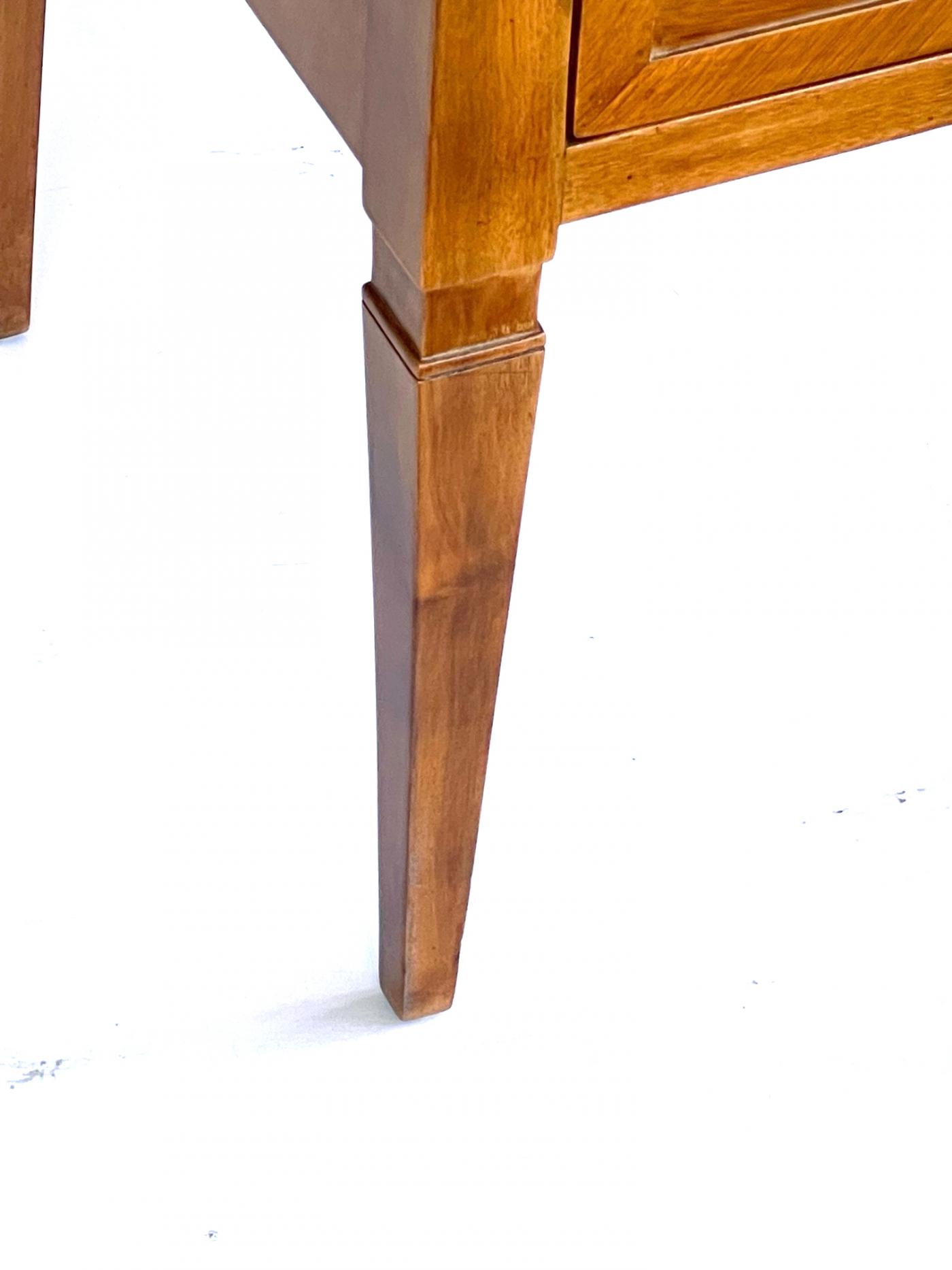 John Stuart - Pair of John Stuart 1960's cherrywood 2-drawer bedside chests