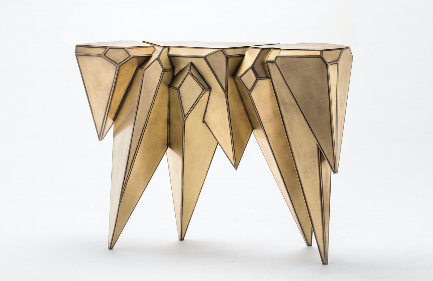 Juan and Paloma Garrido - "Crystal" console