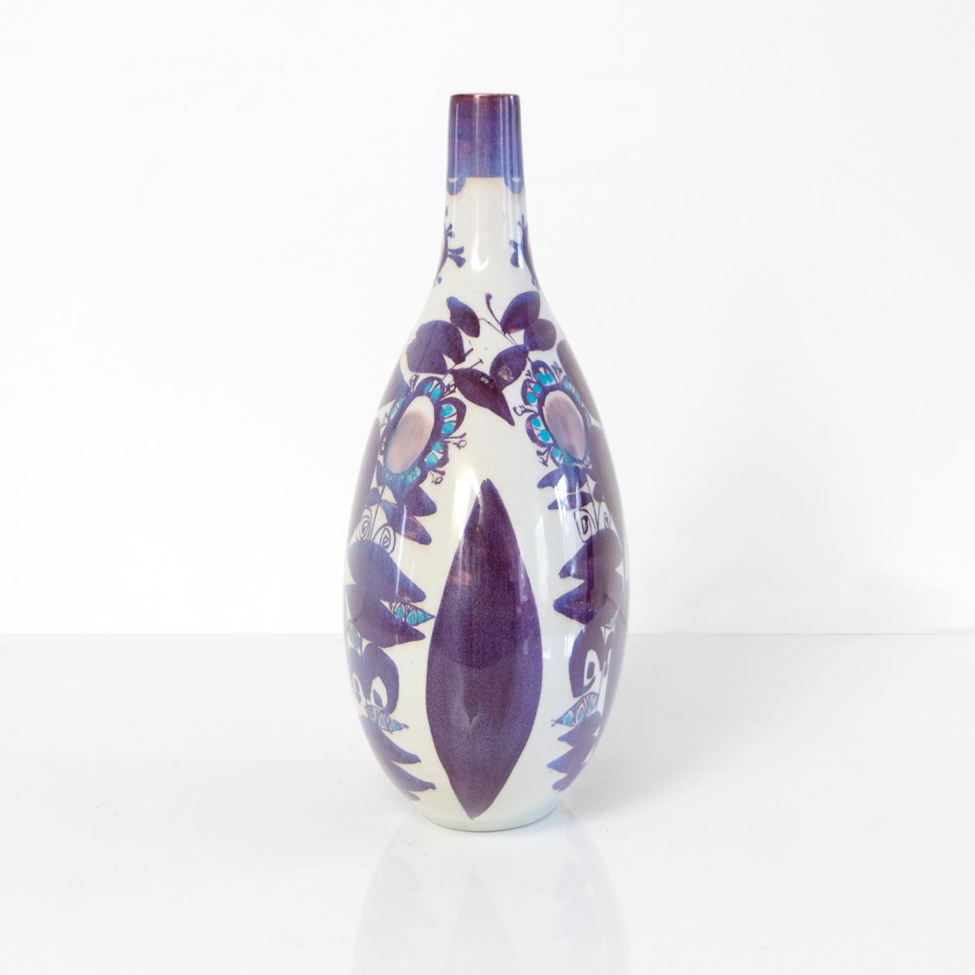 Kari Christensen - Kari Christensen, "Tenera" series vase produced at ...