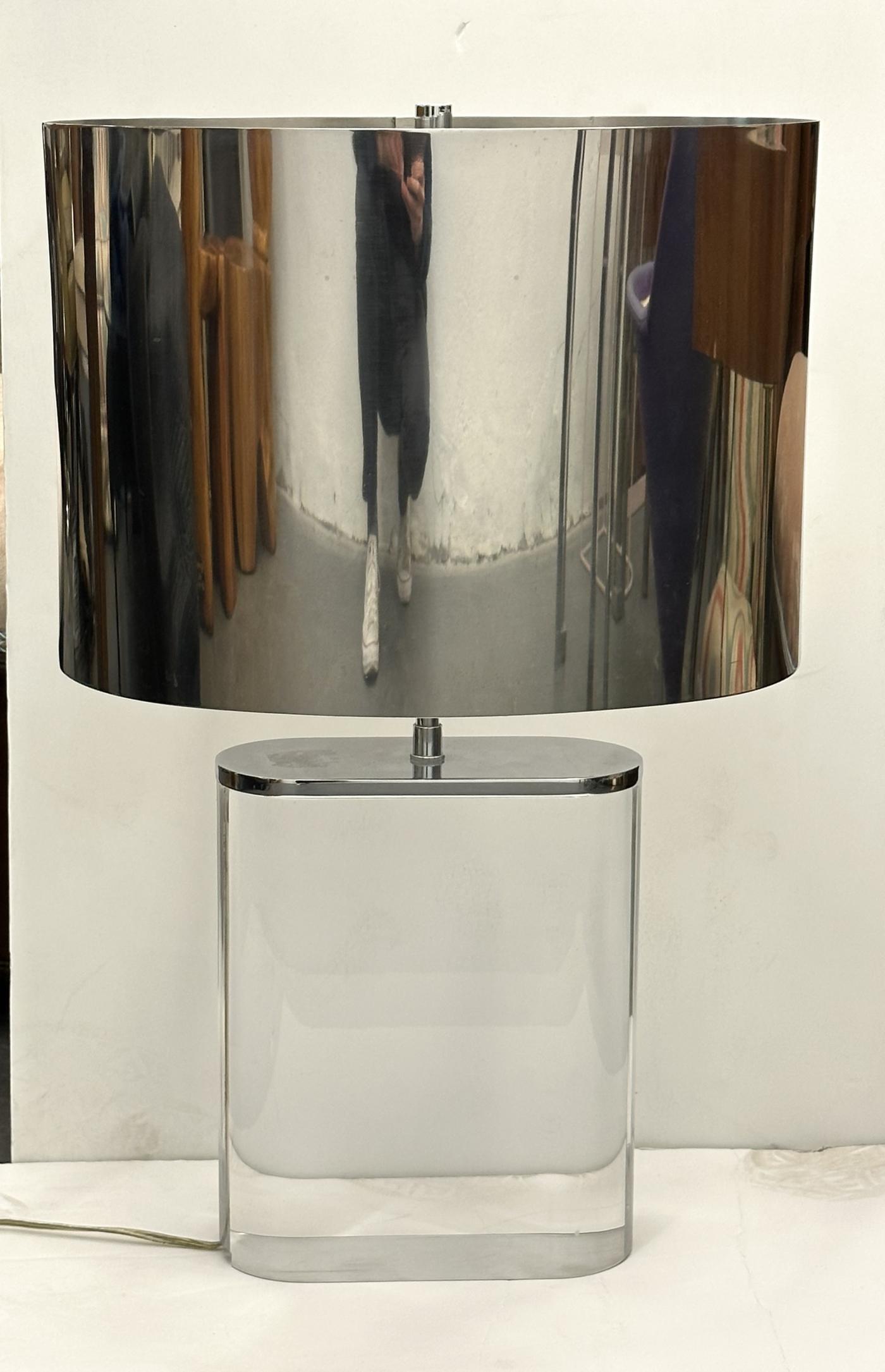 Karl Springer - Karl Springer Lucite Table Lamp with Original Polished ...