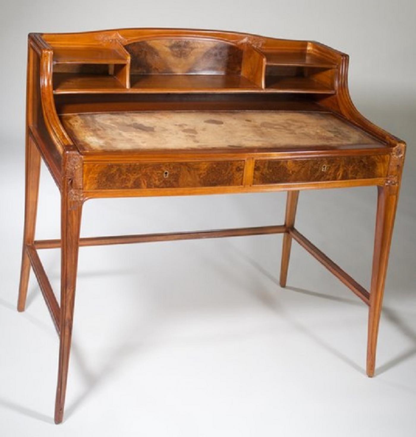 Léon Jallot - Leon Jallot Sculpted Walnut Desk and Chair