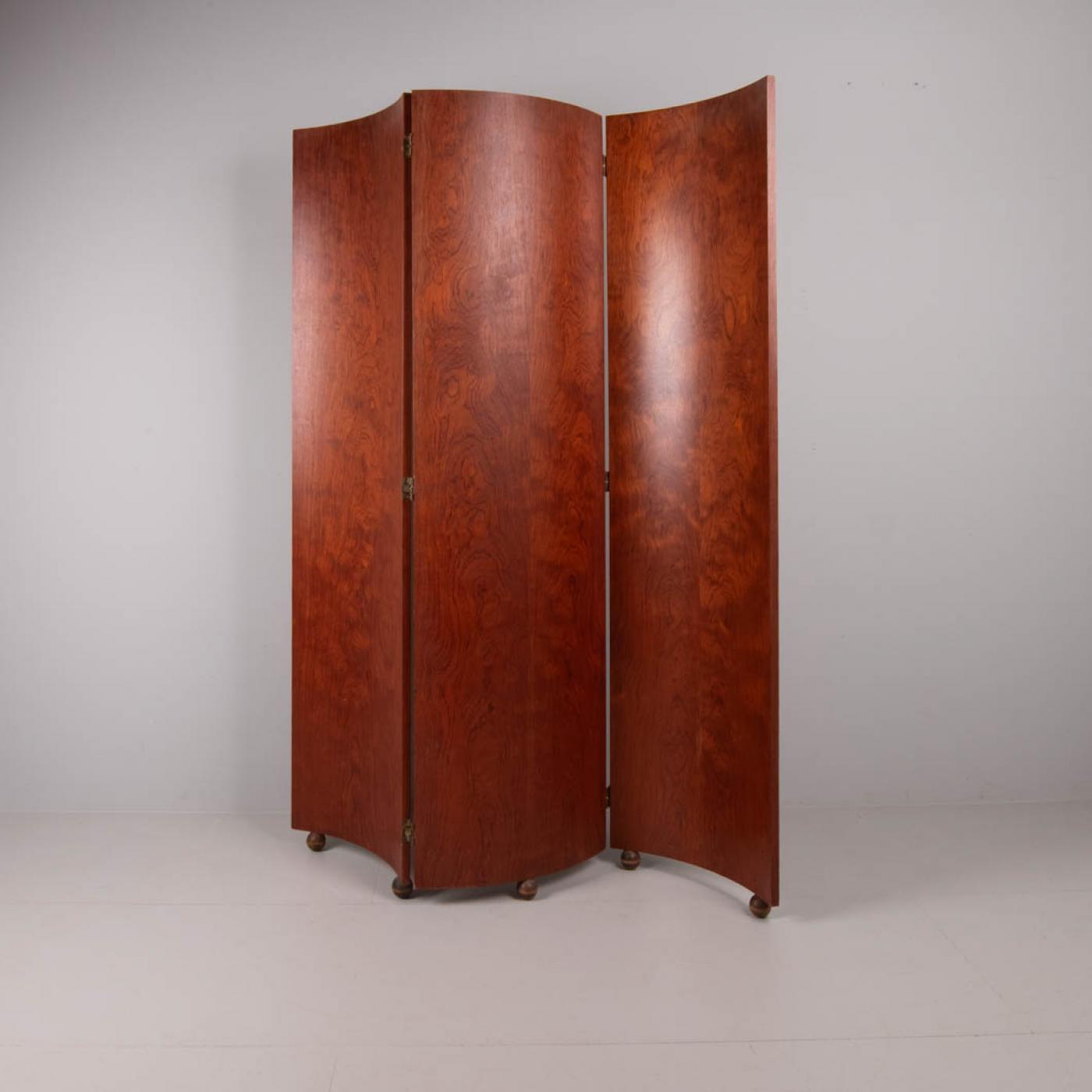 Large 3 panelled curved wooden partition, 1980s, France