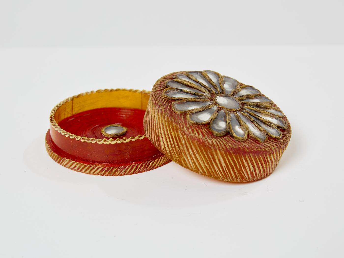 Line Vautrin - Line Vautrin orange talosel marguerite mirror round box 1960