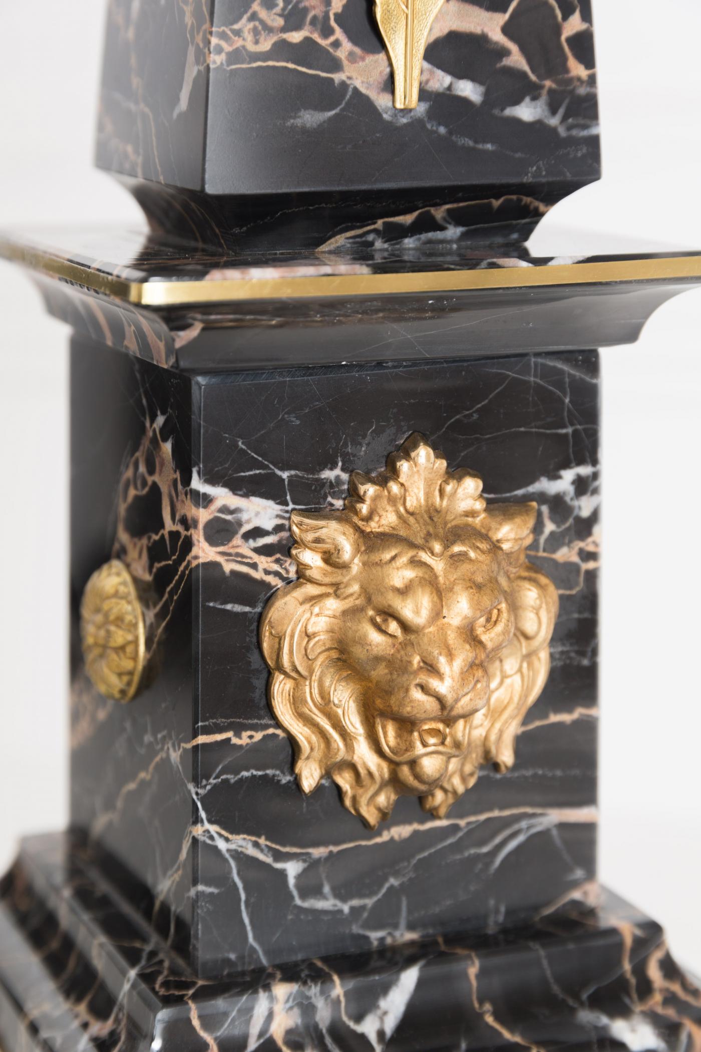 Lorenzo Ciompi - Pair of Portoro Marble and Bronze Obelisks "Gold Lion ...