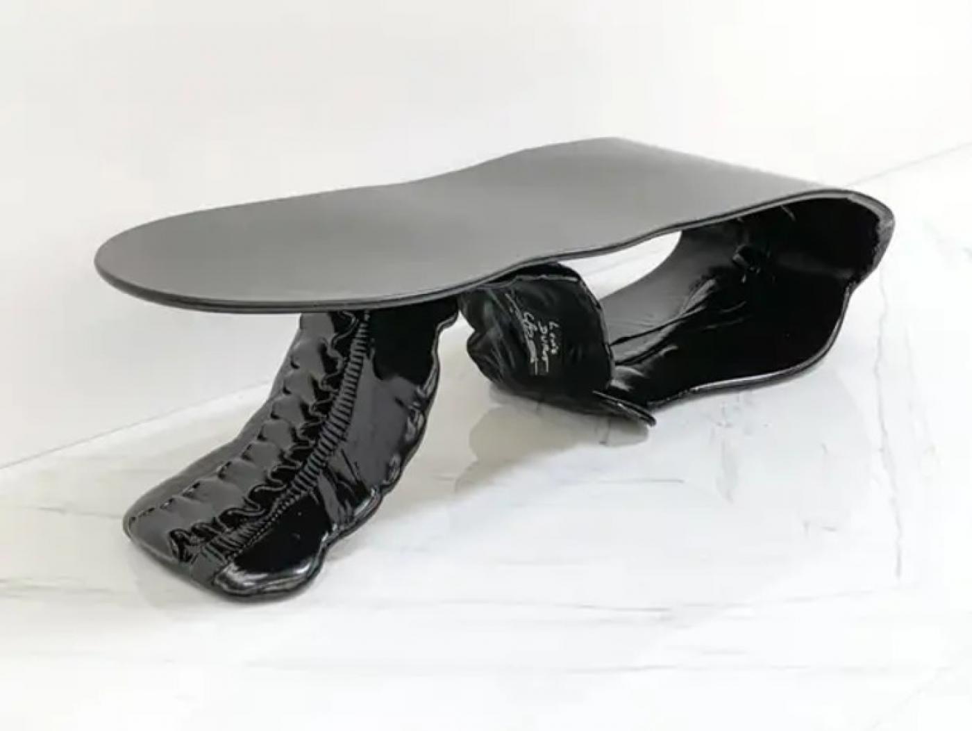 Louis Durot - Louis Durot Tongue Coffee Table in Jet Black