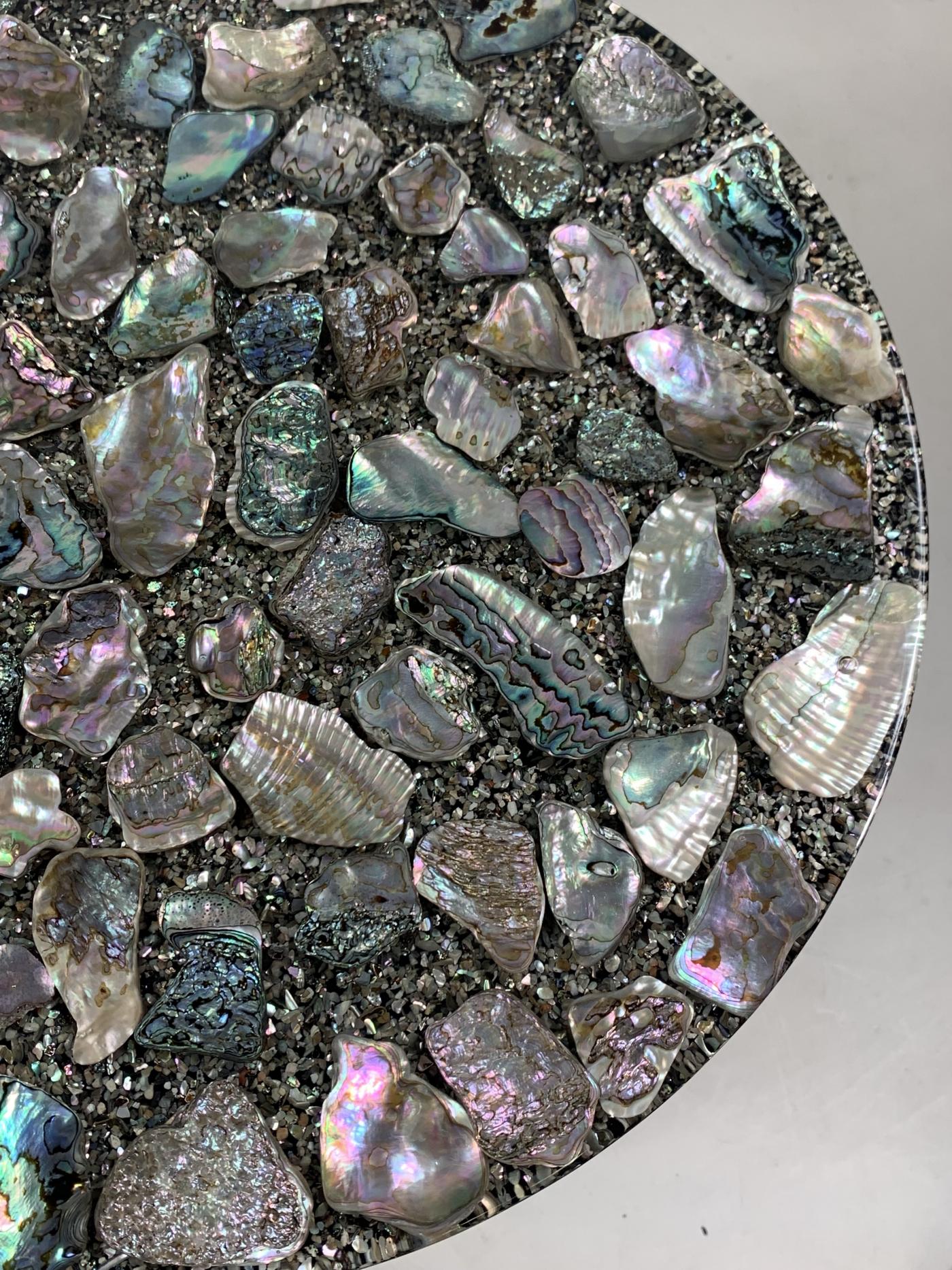 MID CENTURY ABALONE RESIN TOP TRIPOD TABLE