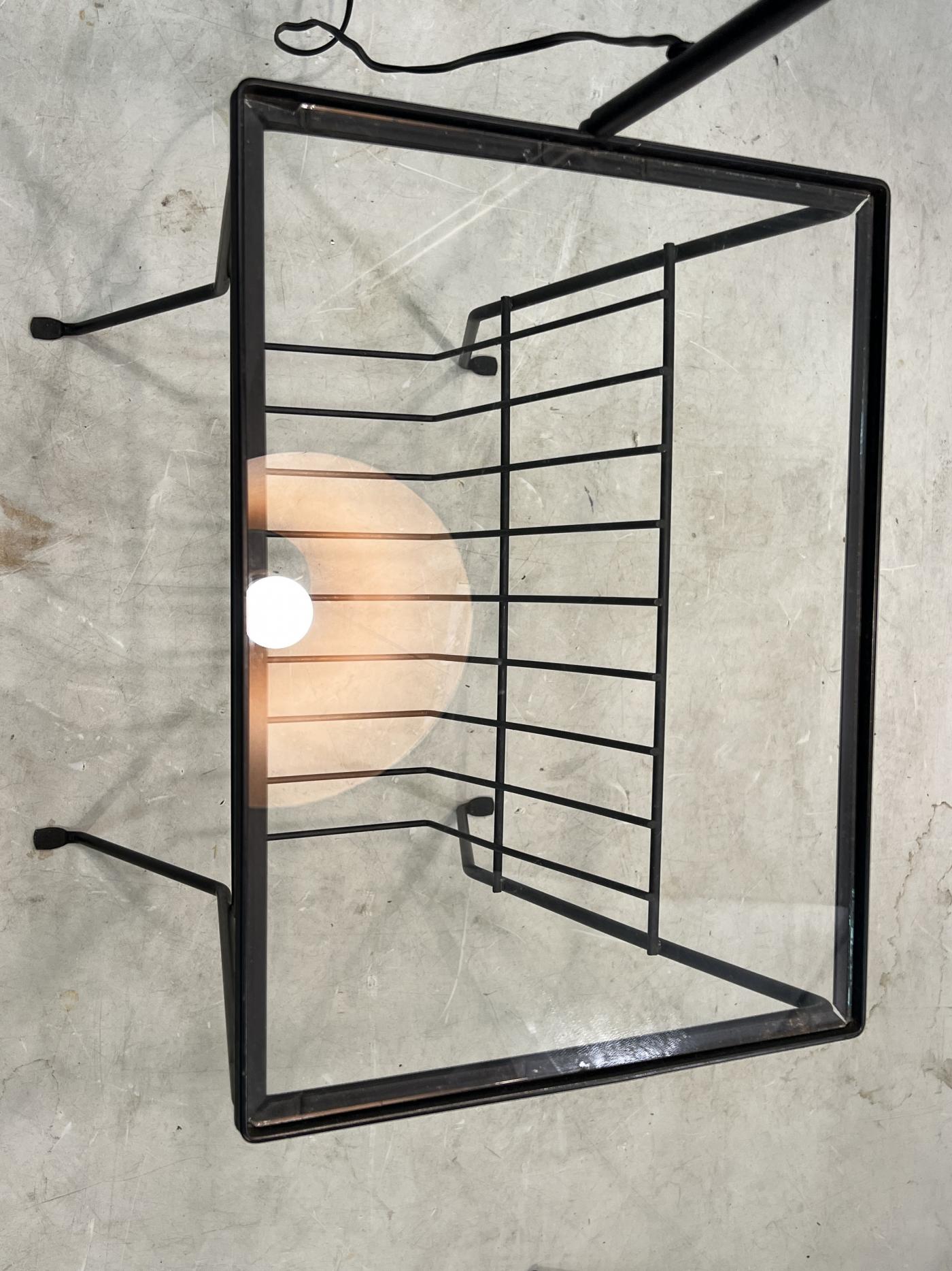 MID CENTURY BLACK IRON MODERNIST MAGAZINE RACK TABLE FLOOR LAMP