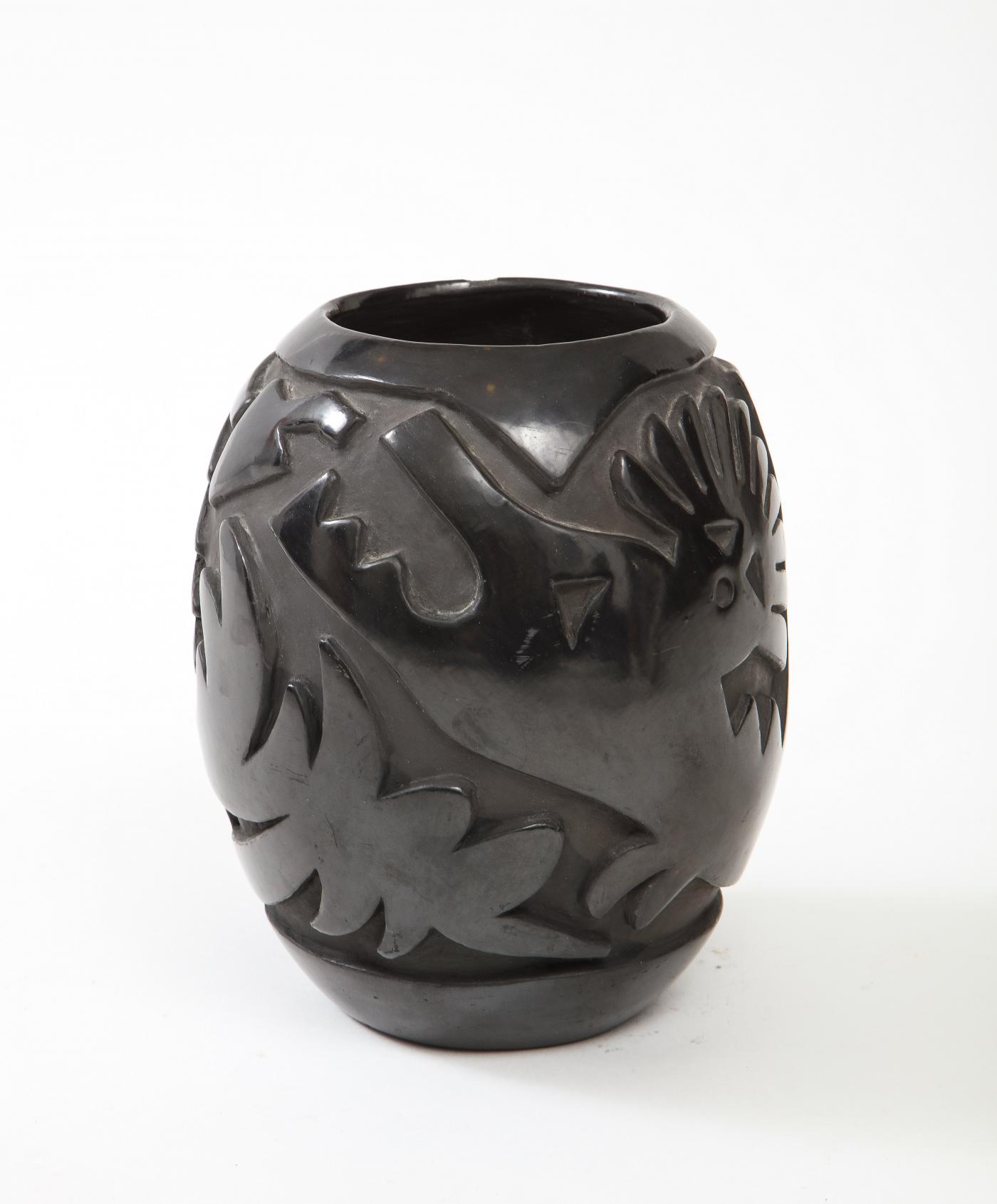 Margaret Tafoya - Margaret Tafoya, Pueblo Carved Black Pottery Vase