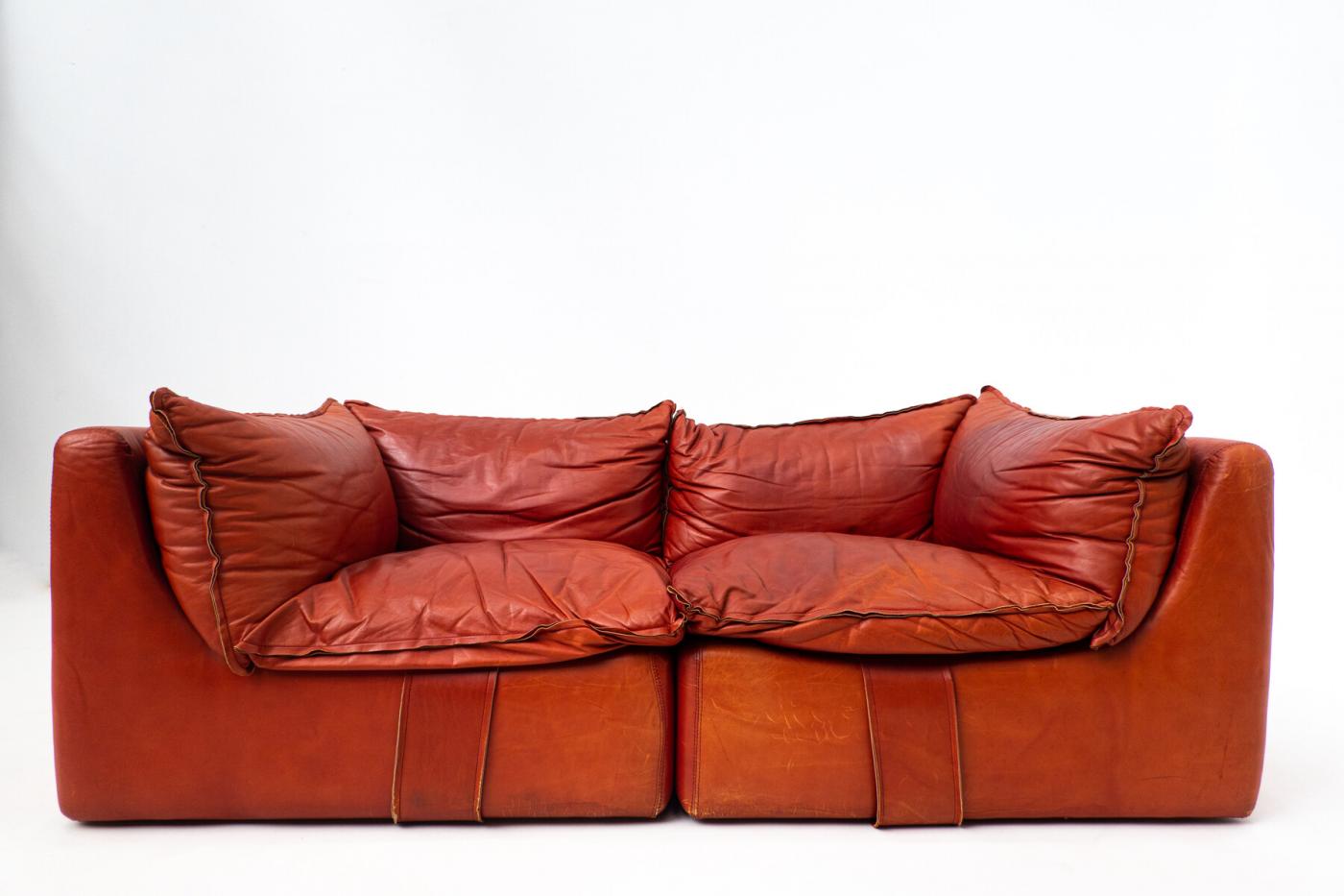 Mario Bellini Mid Century Modern Leather Sofa By Mario Bellini