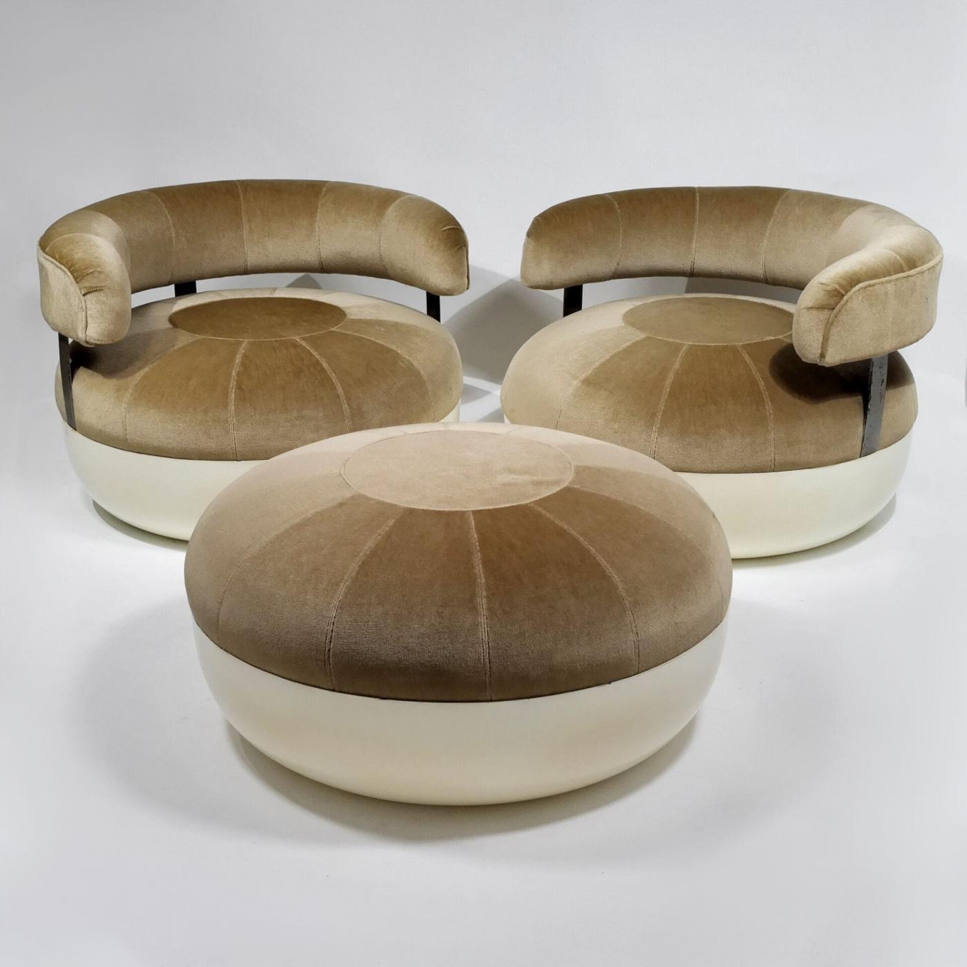 Maurice Calka - Rare ‘Mandarine’ pair of armchairs and footstool