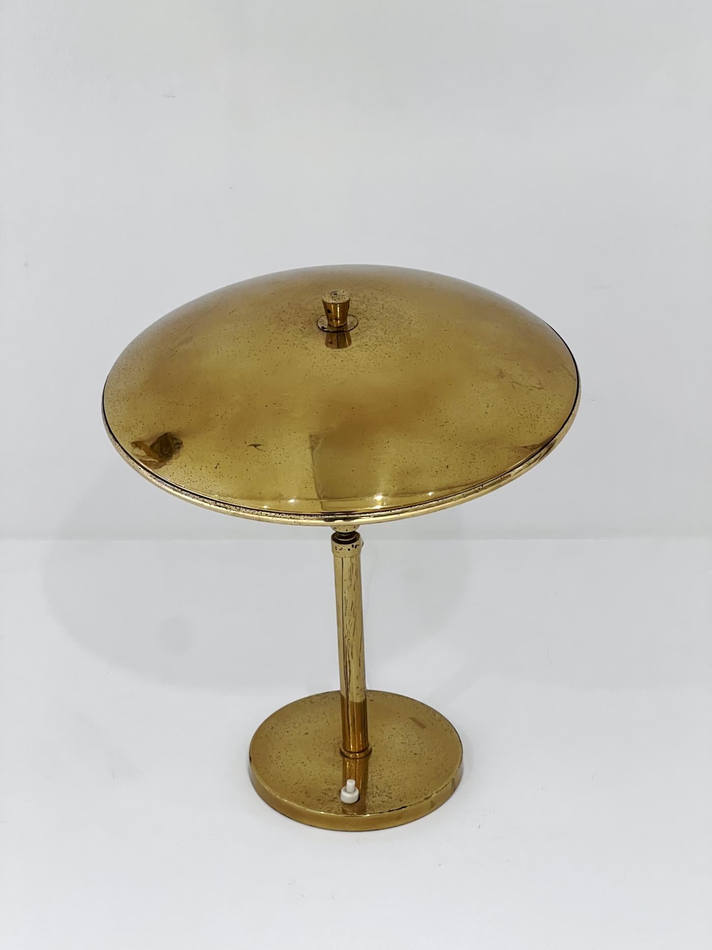 Max Ingrand - Max Ingrand for Fontana Arte Saucer Table Lamp