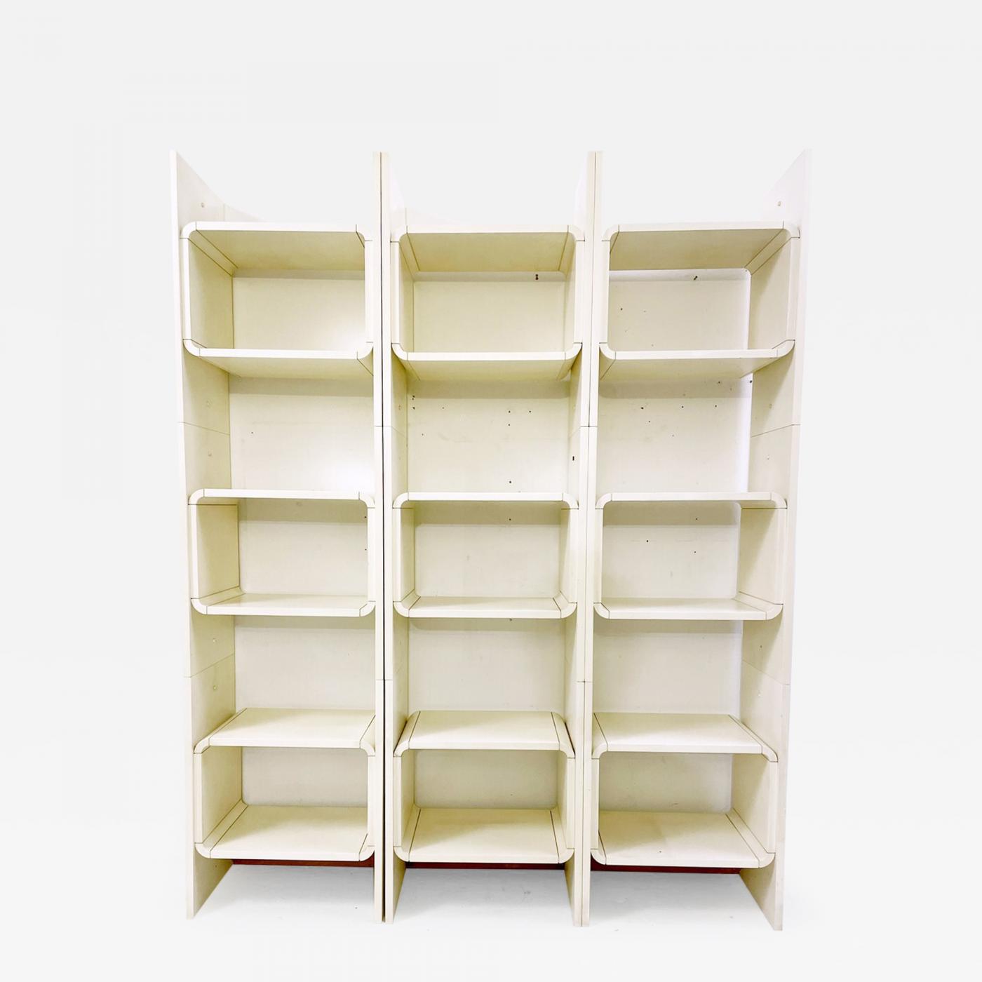 Mid Century Modern Italian Shelving Unit in White