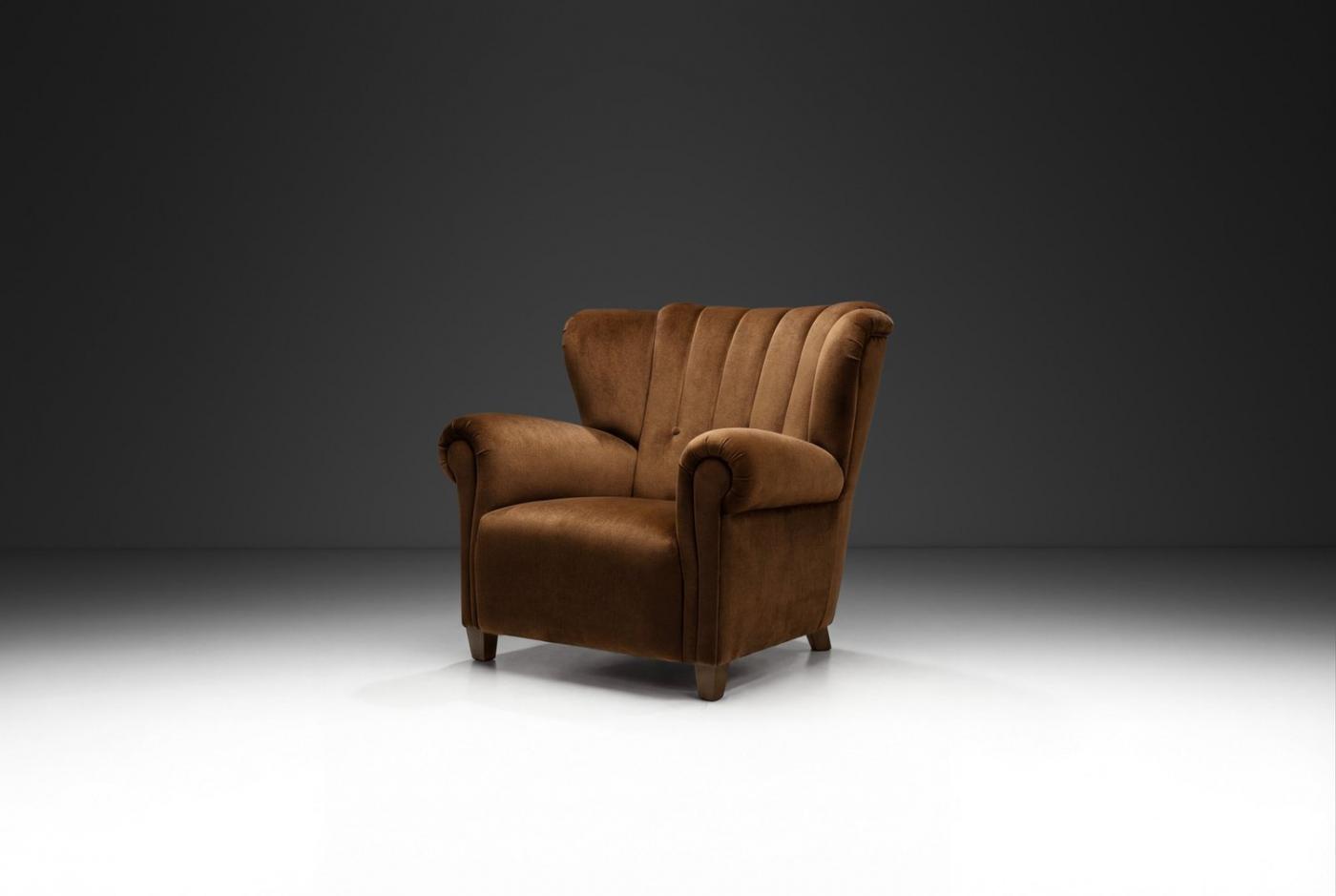 Mid-Century Modern Upholstered Lounge Chair with Rolled Arms, Denmark 1940s